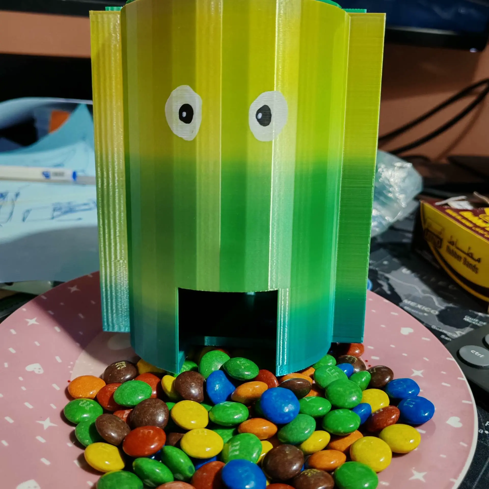 3D Printer Files | 3MF File | candy dispenser | Creality Cloud