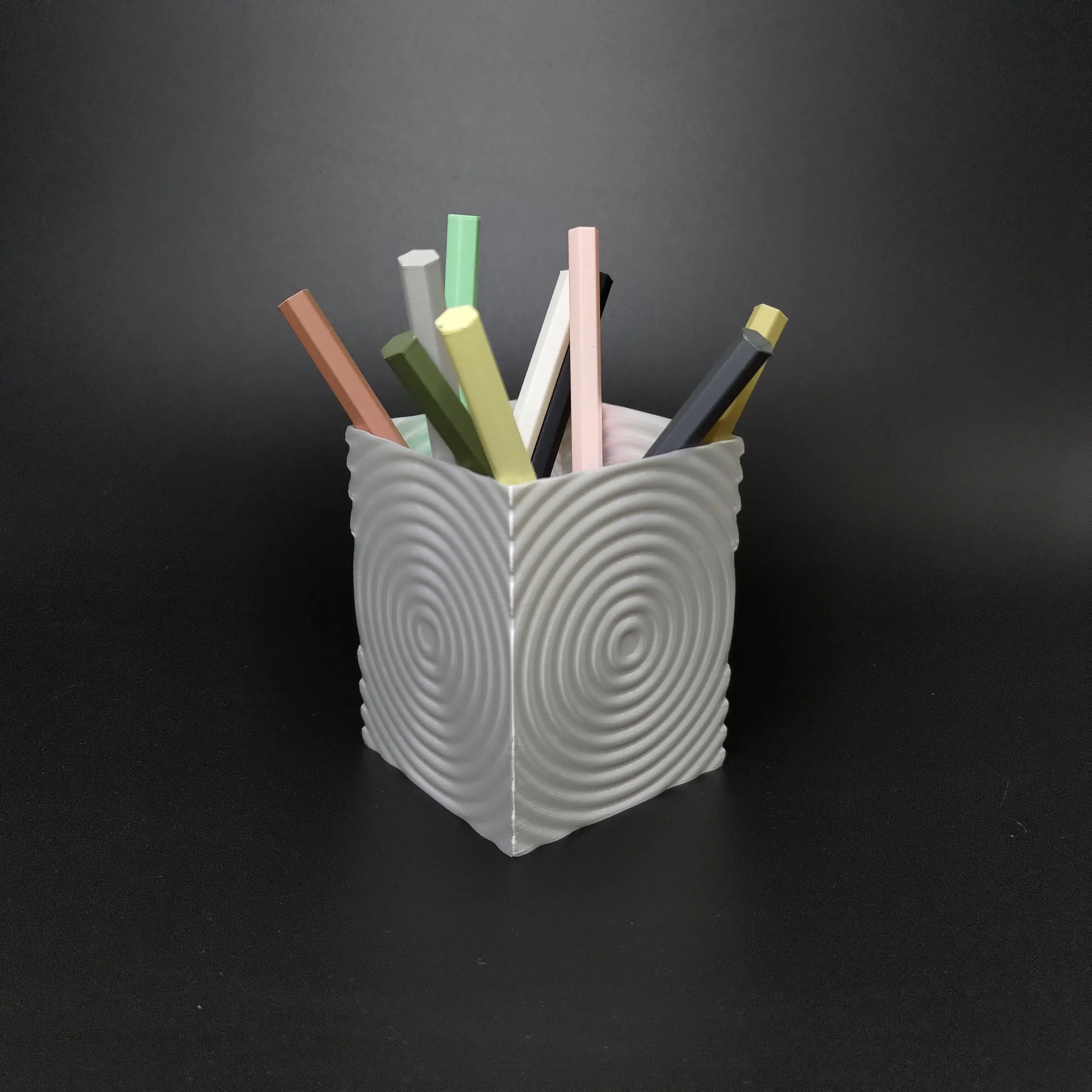 Home Decorations & Ornaments STL Download - WAVE PEN HOLDERby ILNUR ...