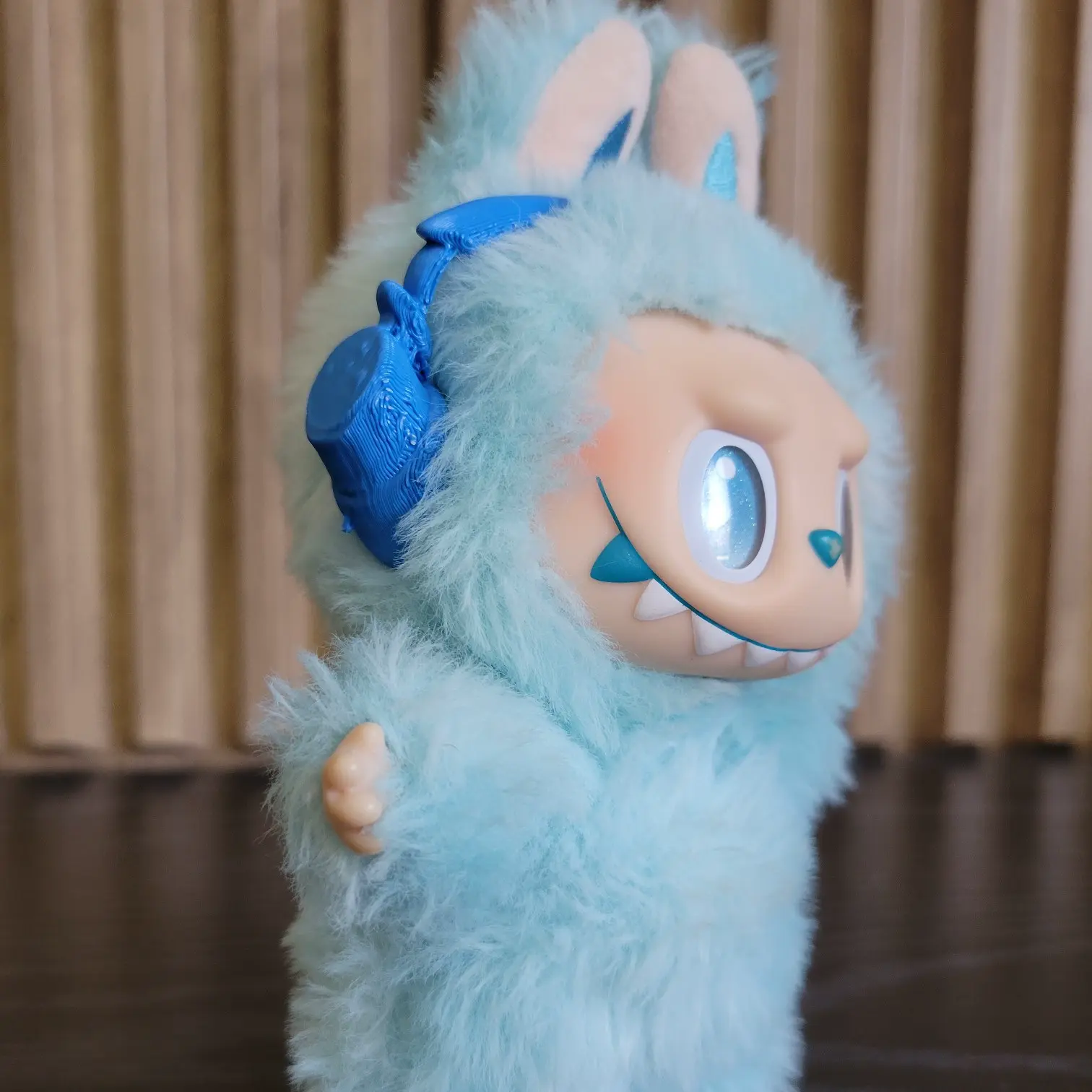 Apparel, Shoes & Hats STL Download - la boo boo headphones by Adam builder!