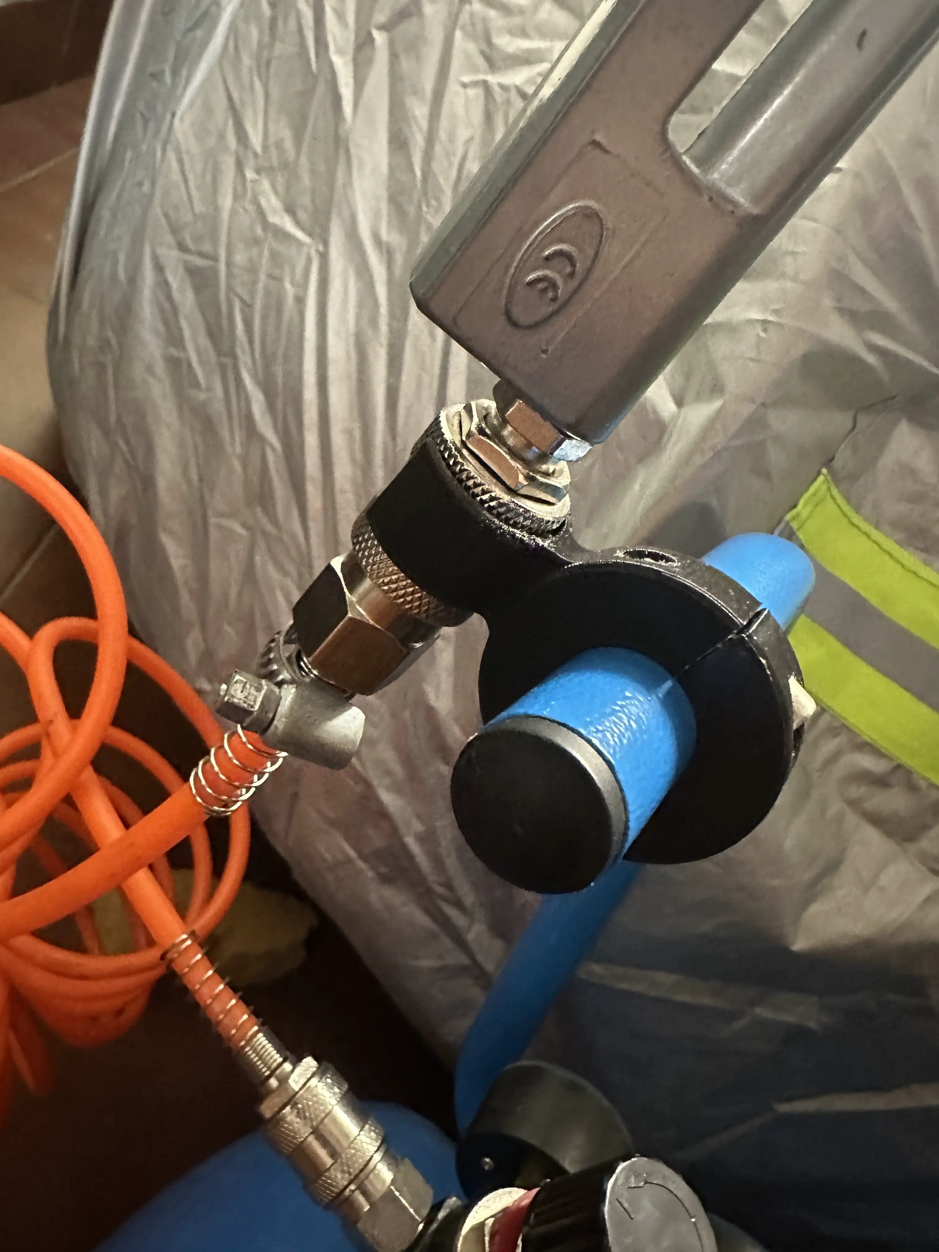 3D Printer Files | 3MF File | Hose compressor support | Creality Cloud