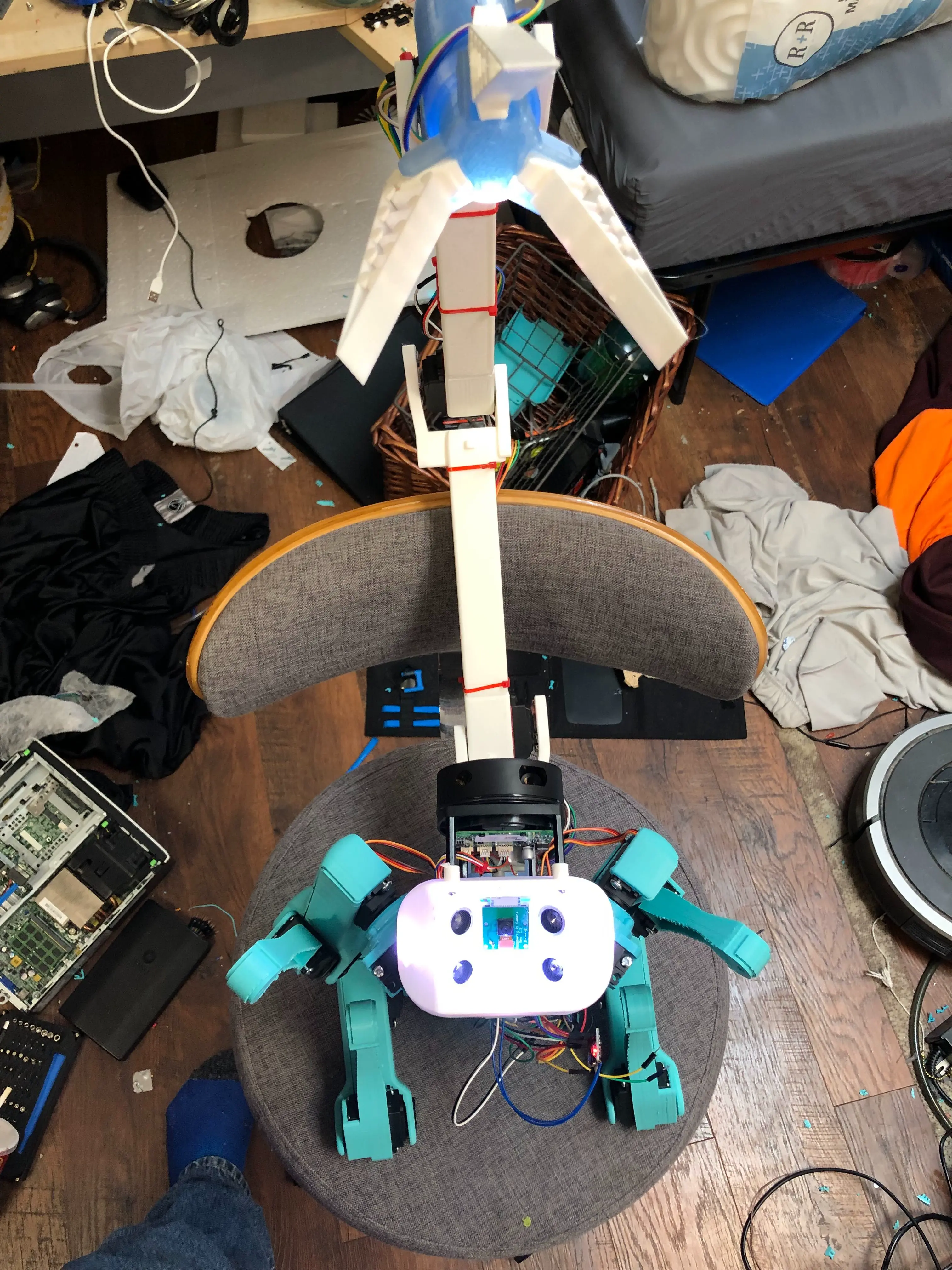 Robots & Mechs STL Download - spot micro with armby Ryan_Fleck