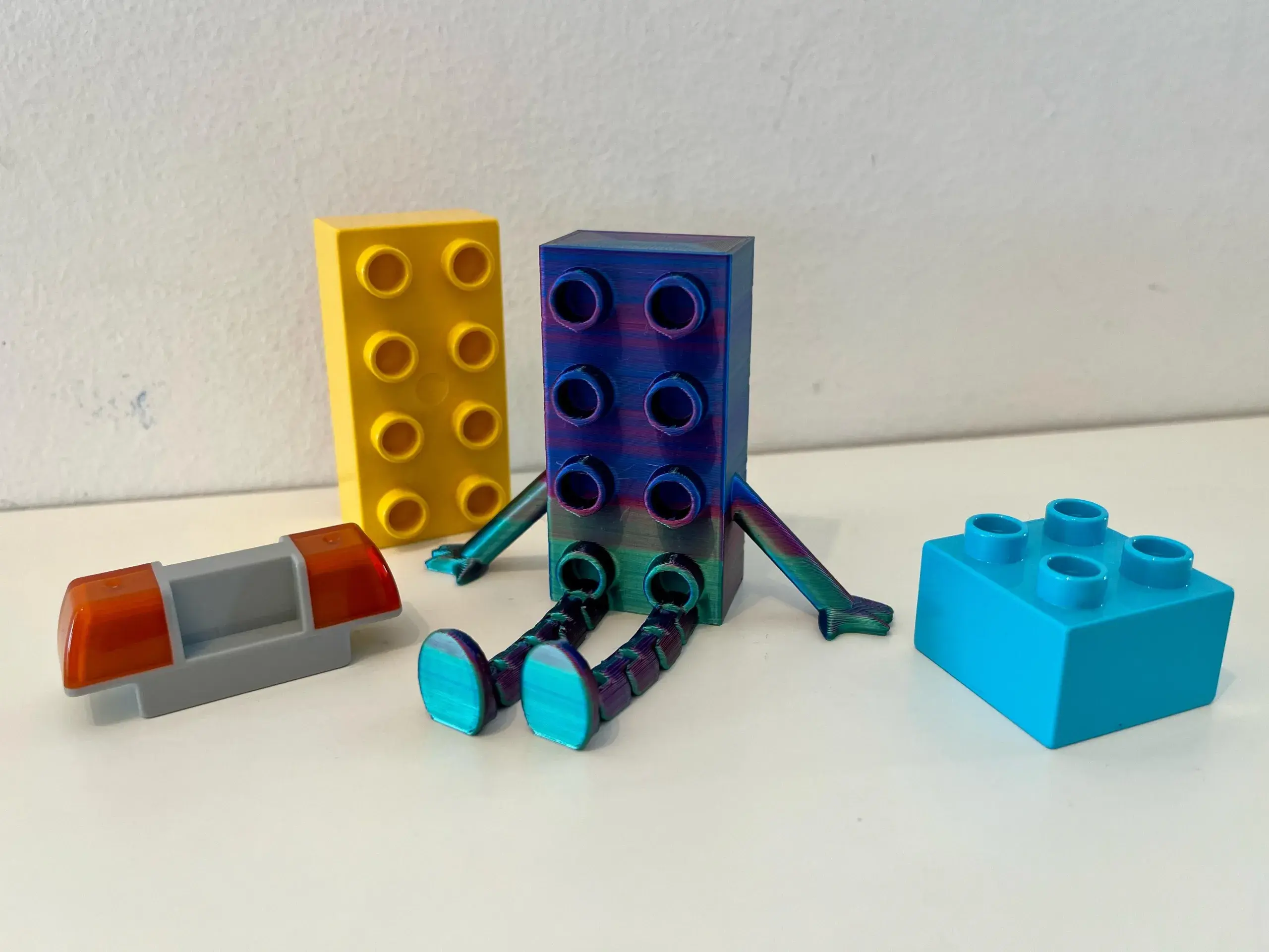 Free Construction Toys STL Download - Flexi Brick Buddy - Duplo ...