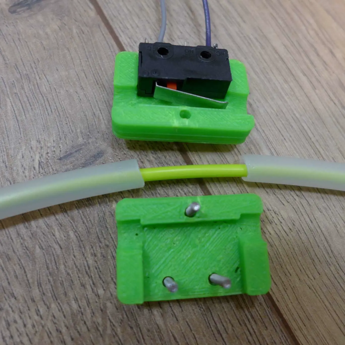 Free 3D Printer Parts STL Download - Filament Sensorby Mohd Zainol B Buyong