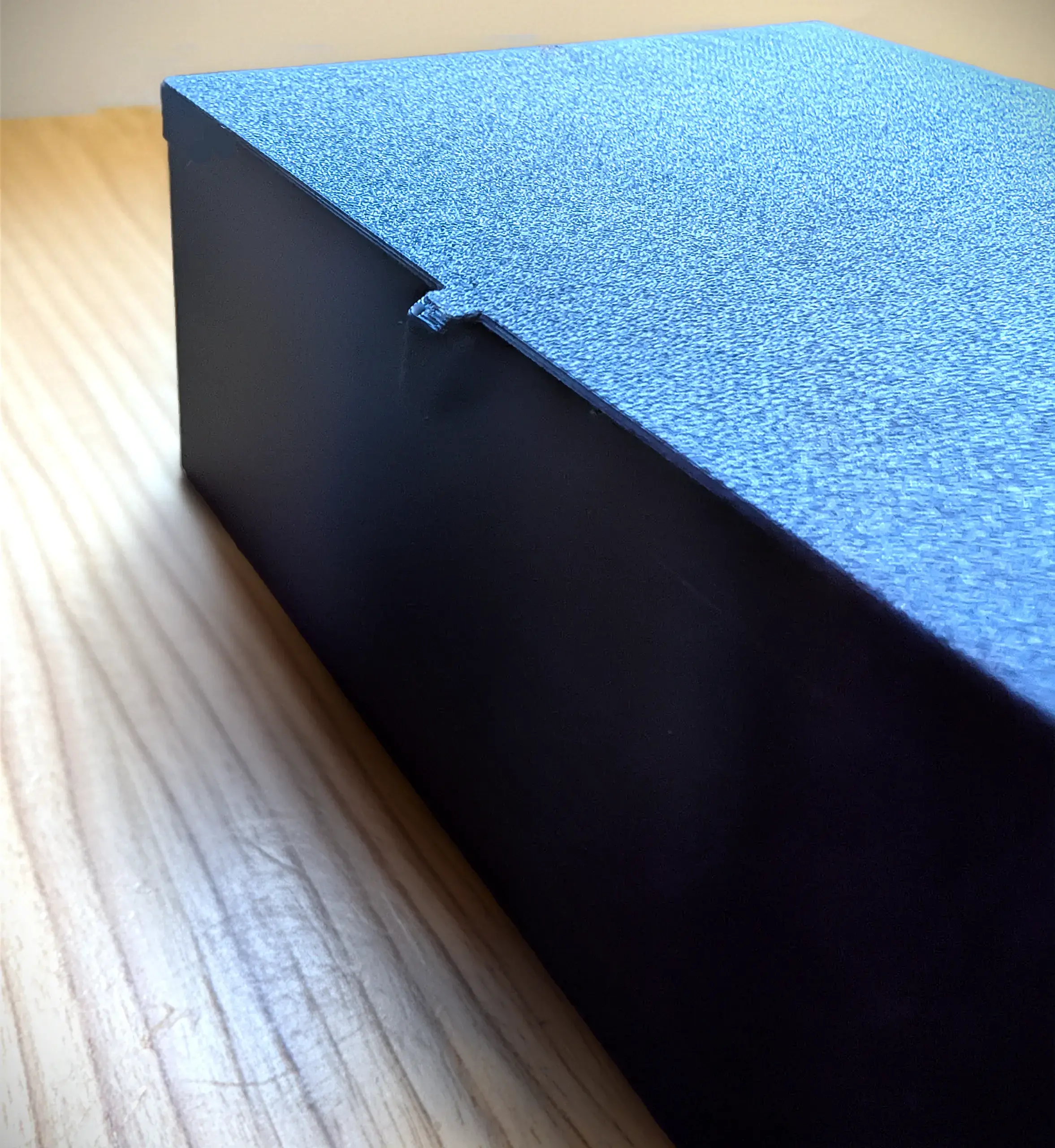 Other STL Download - Desktop DIMM RAM Storage Box with Lidby Cassiopeia