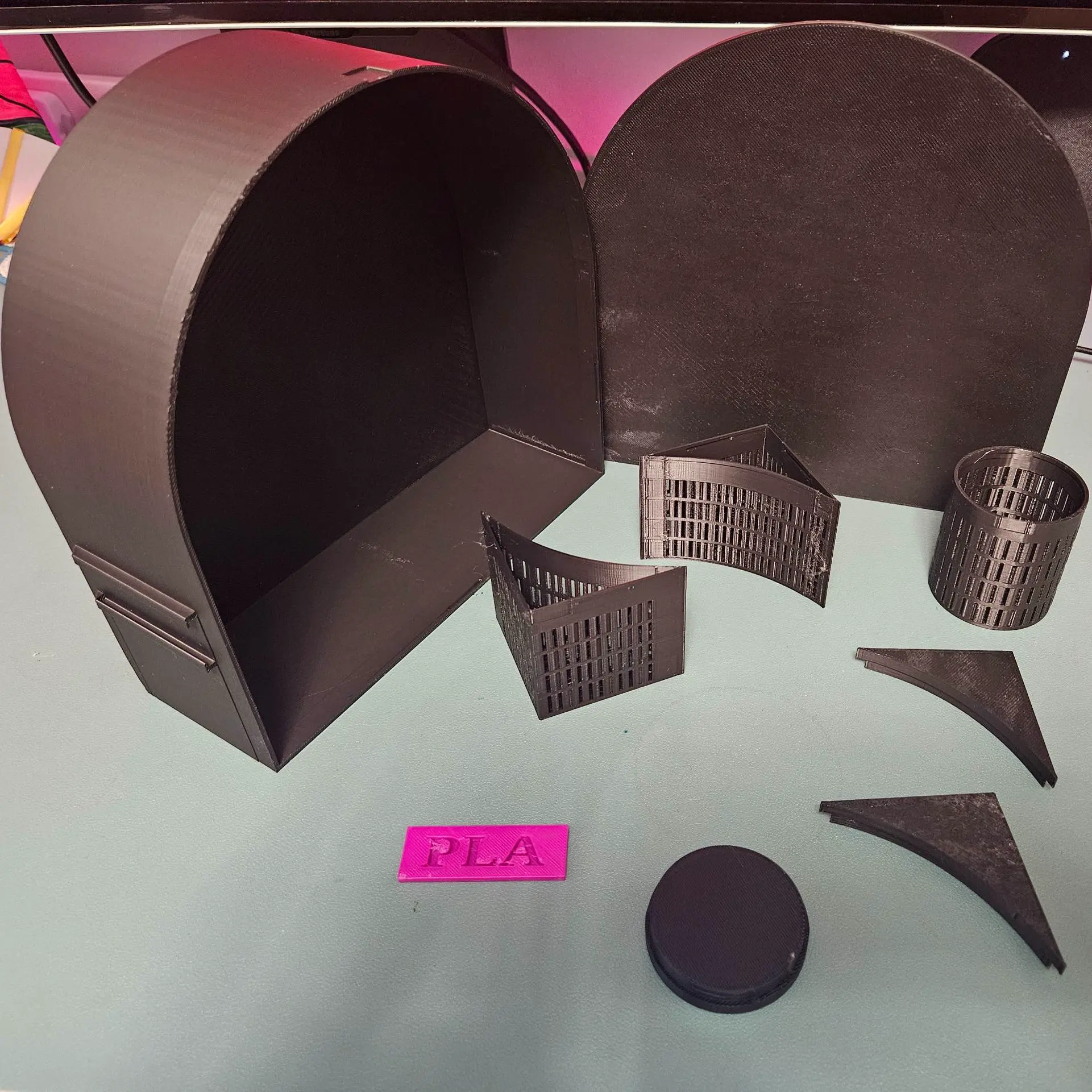 3D Printer Files | 3MF File | 1kg Dry box with Silica pots and Label ...