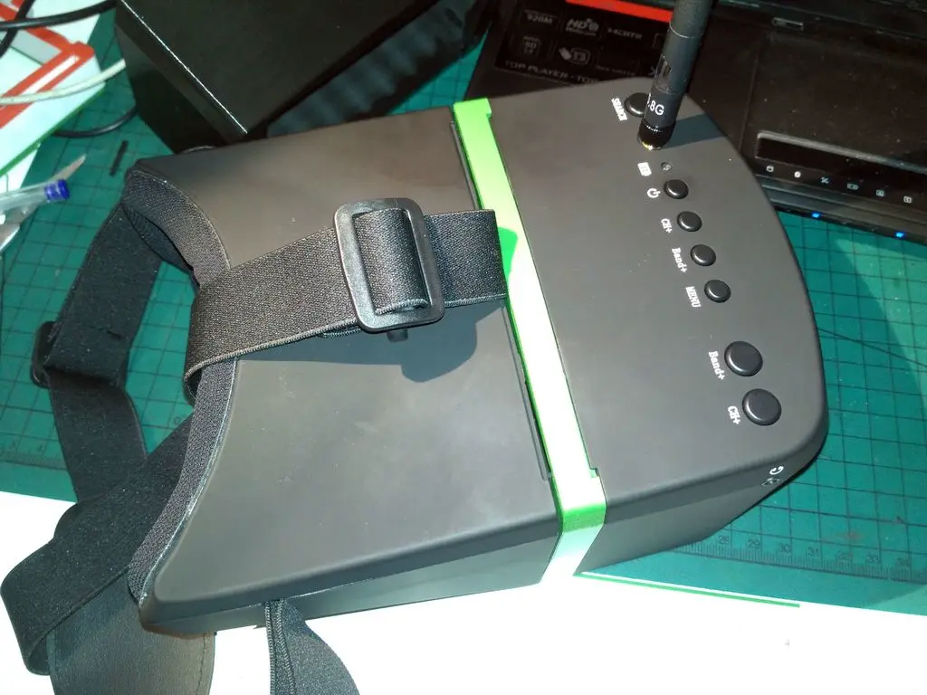 Free Electronics & RC (Remote Control) STL Download - Eachine EV800 Spacer. Focus fixby SMT_M 🦊