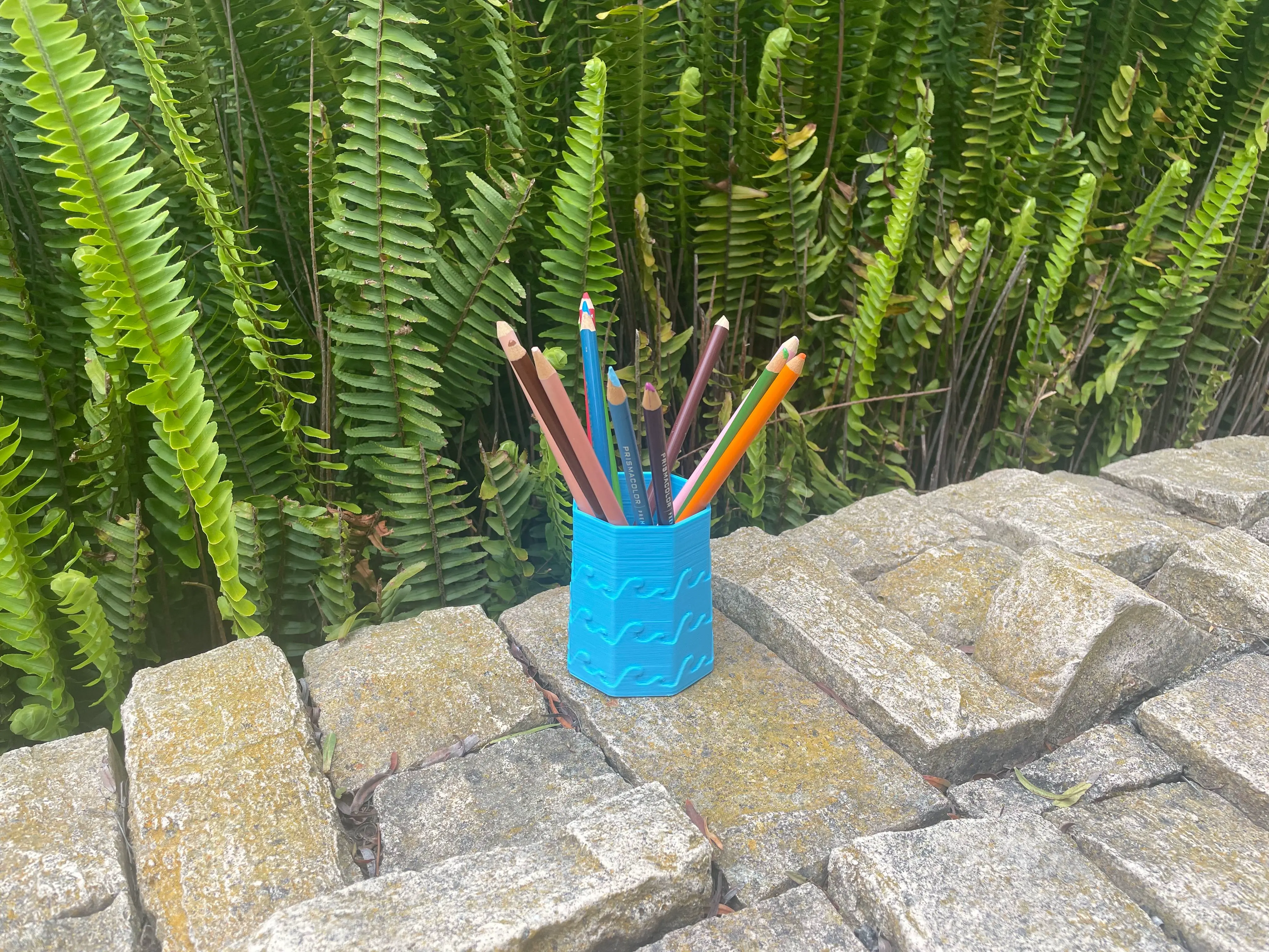 Home Decorations & Ornaments STL Download - Ocean Waves Pen Holder ...