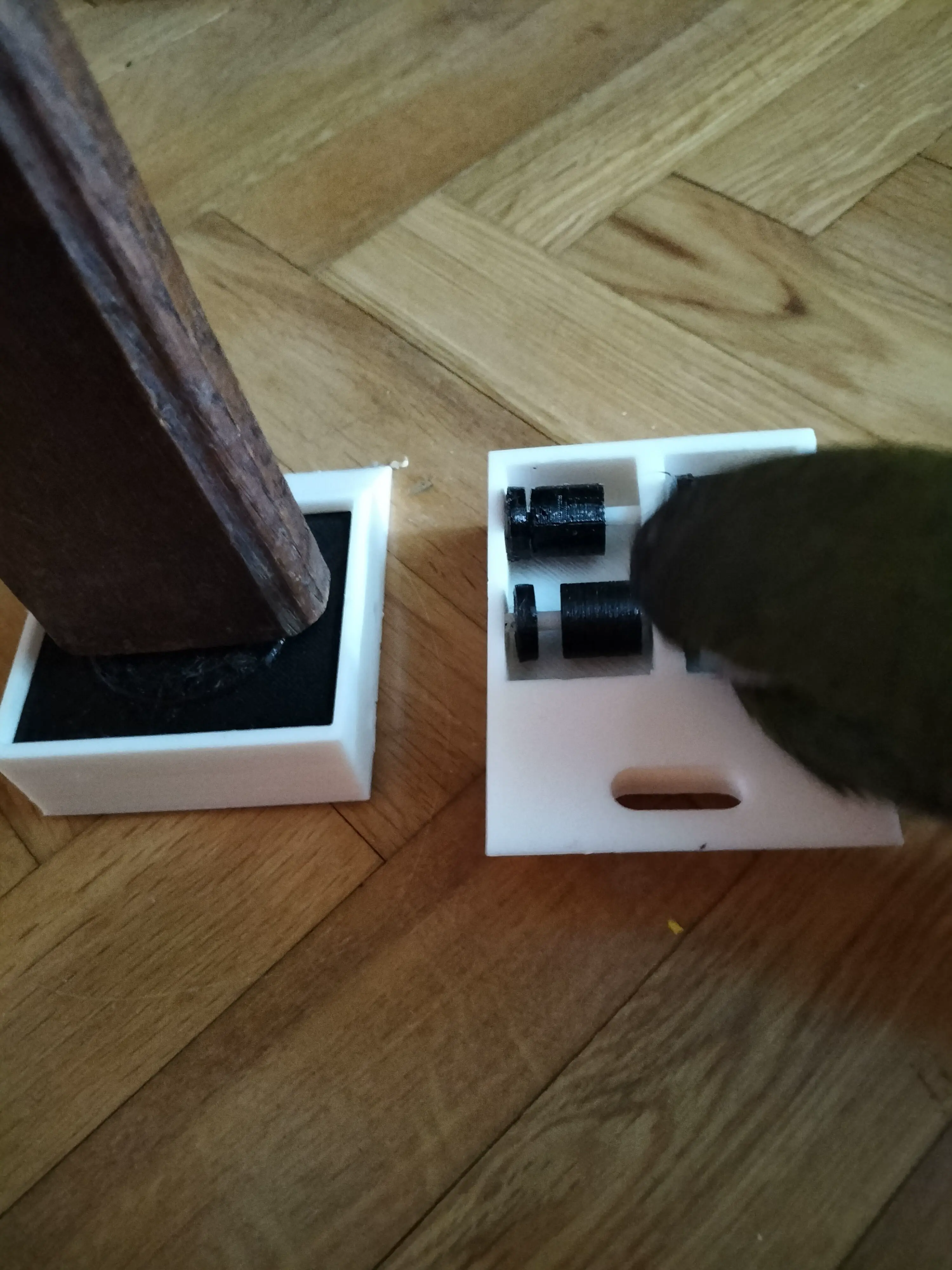 MOVE HEAVY OBJECTS | 3D models download | Creality Cloud