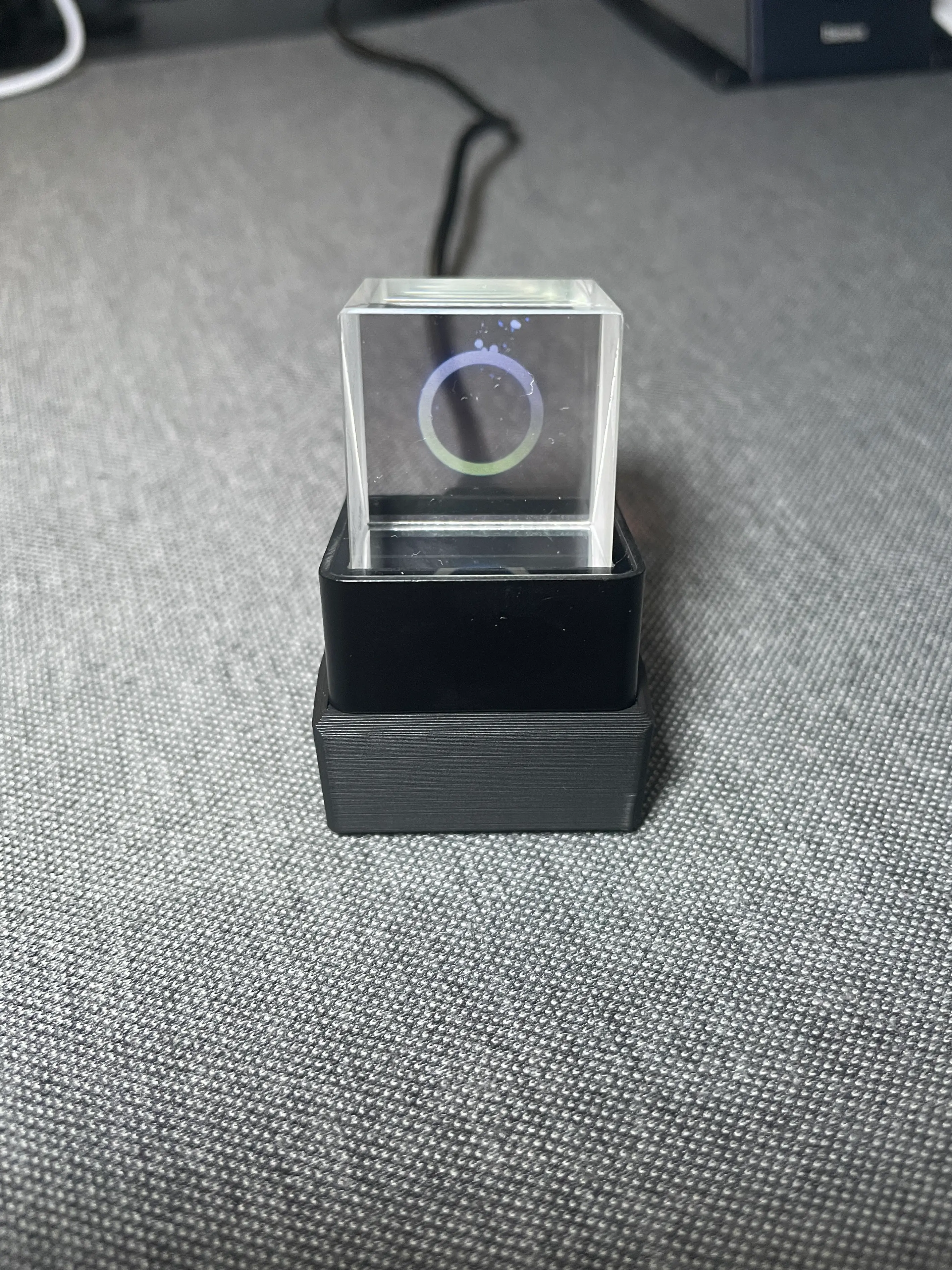 3D Printer Files | 3MF File | GeekMagic holographic cube stand ...