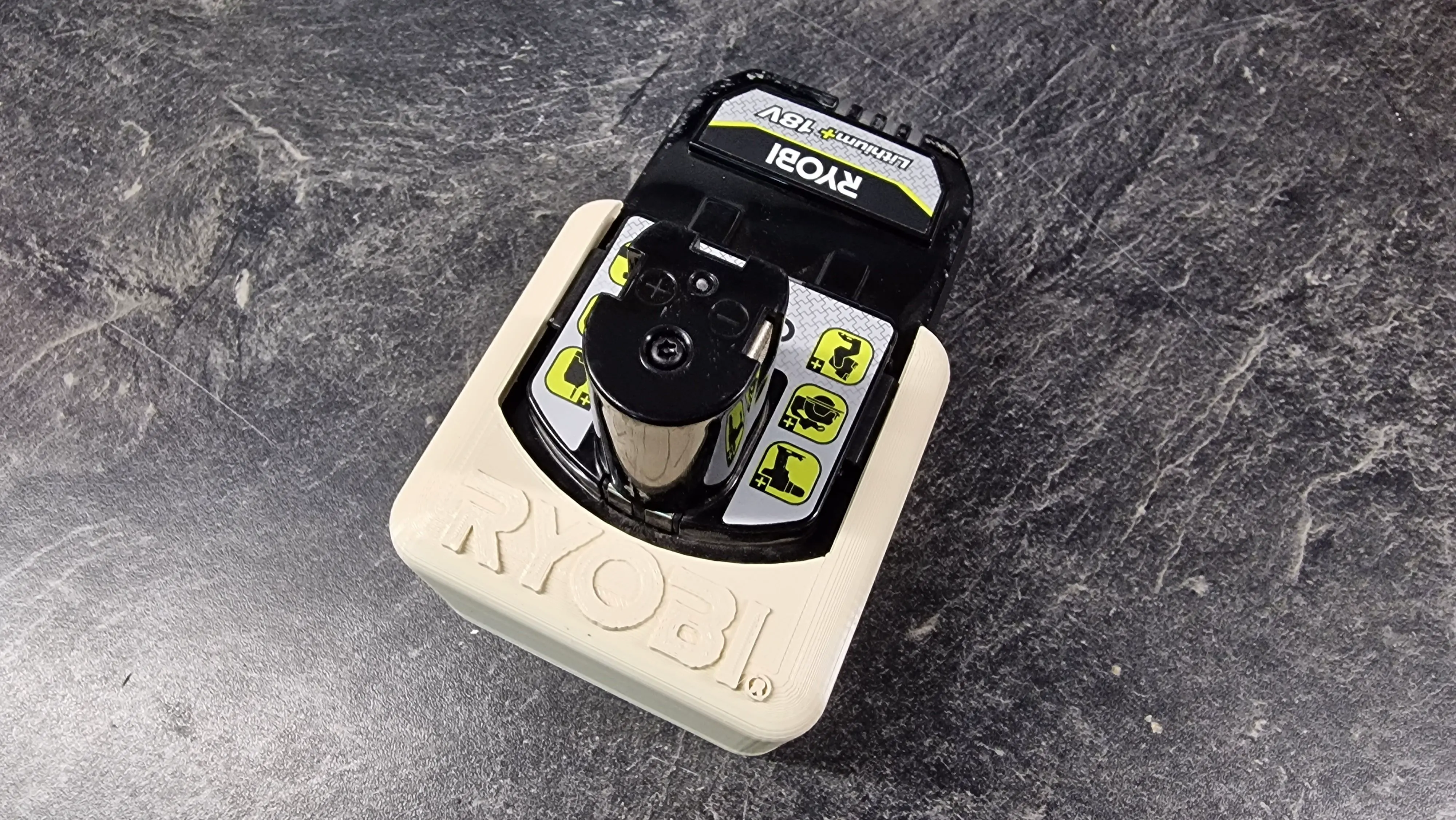 無料 Home Appliance Accessories STL ダウンロード - Ryobi One+ battery holder ...