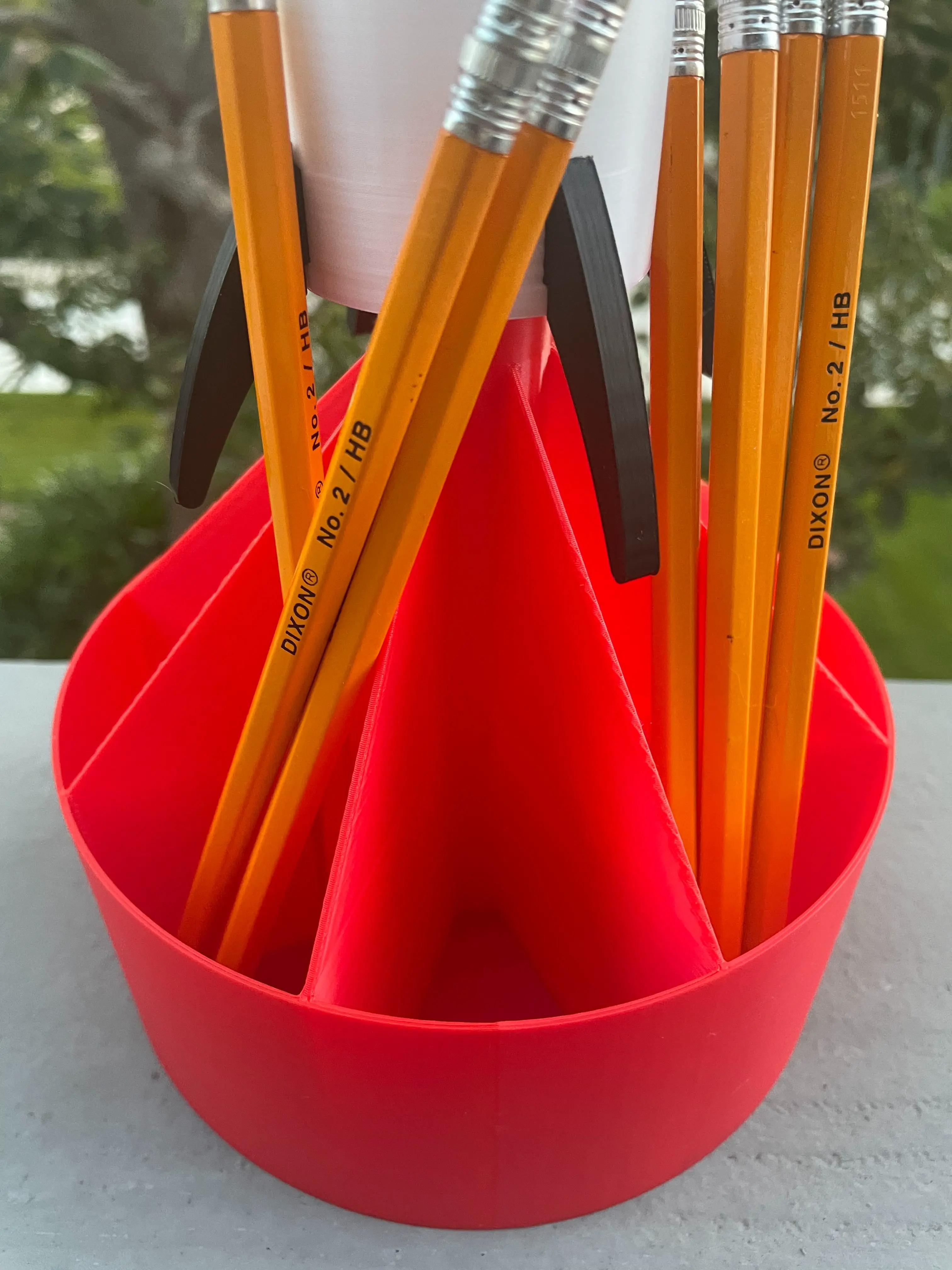 Stationery & Learning Tools STL Download - Rocket Ship Desk Organizer ...