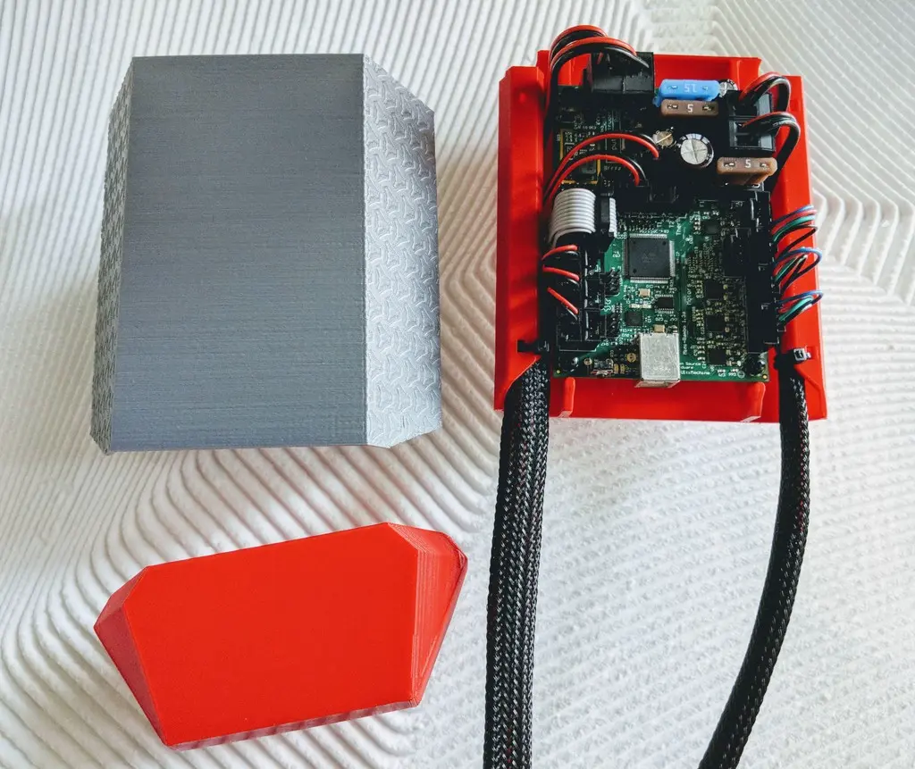 Free Tools & Spare Parts STL Download - Gnarly Mini-Rambo Caseby SMT_M 🦊