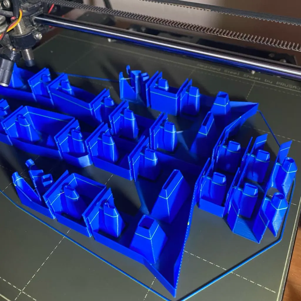 Free Robots & Mechs STL Download - Bro Broby 3esign