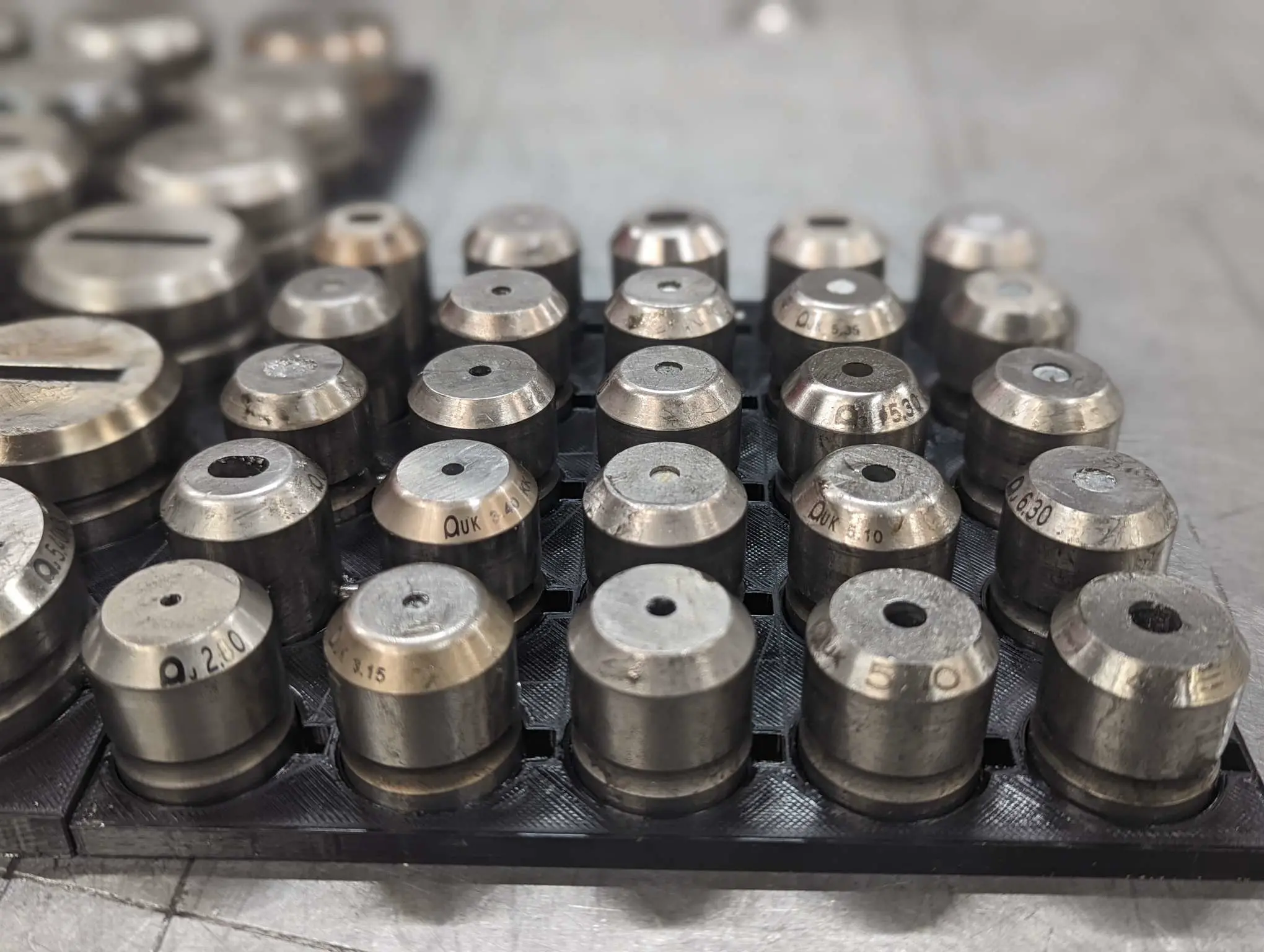 Machinery & Equipment STL Download - Amada die sorter A Stationby ...