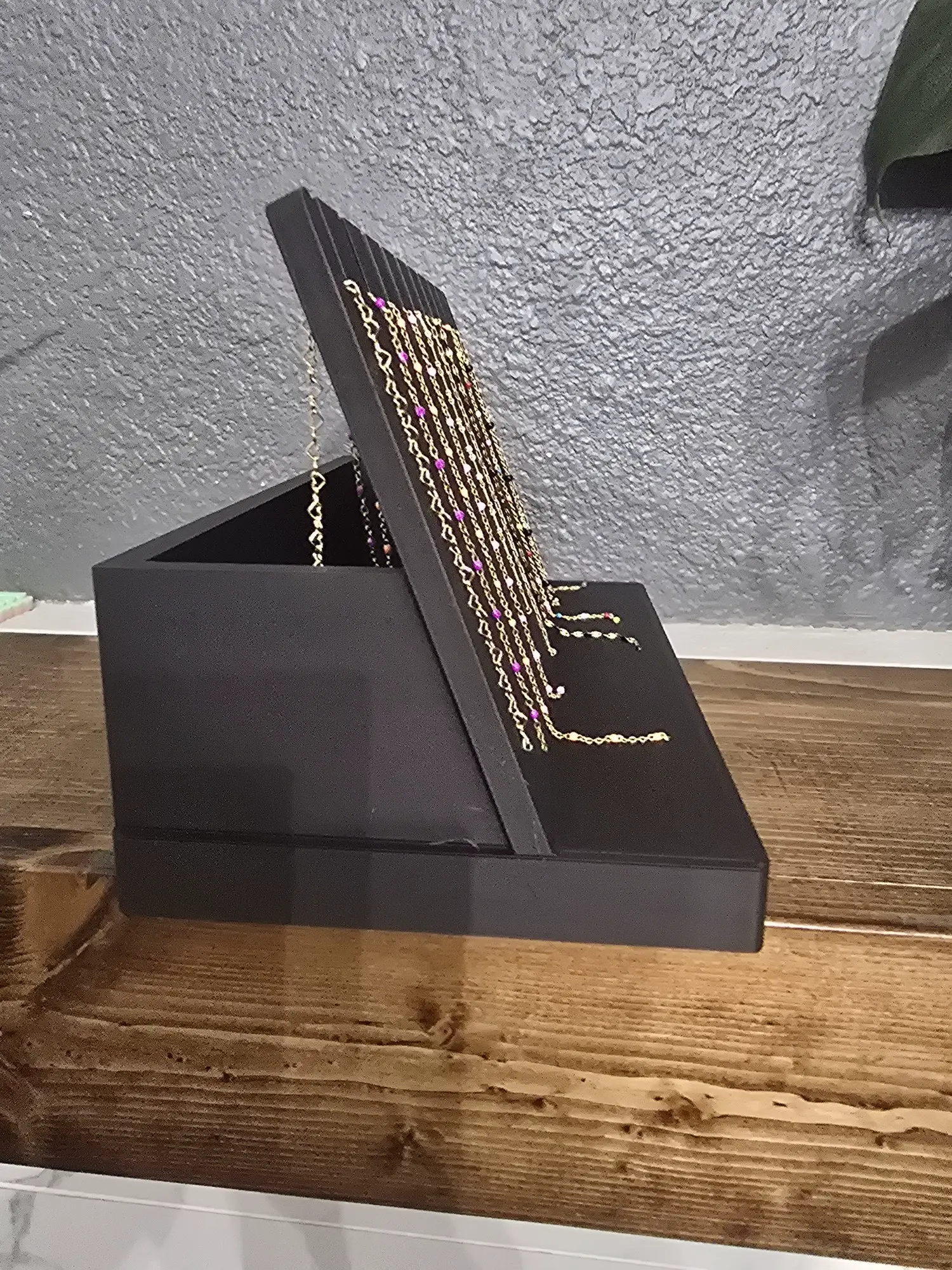 Jewelry & Accessories STL Download - Permanent jewelry chain display ...