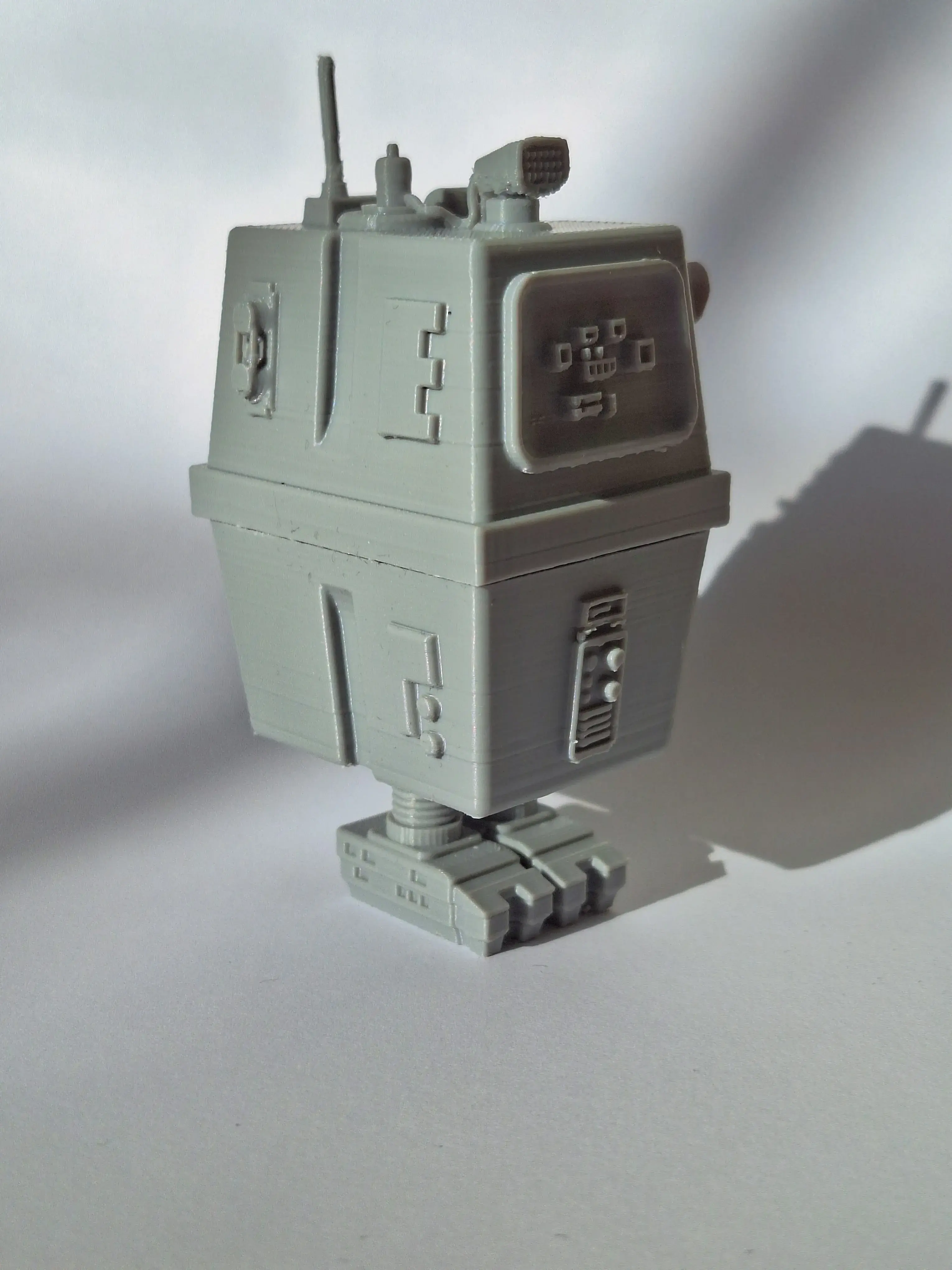 Free Characters & Creatures STL Download - gonk star wars droidby ...