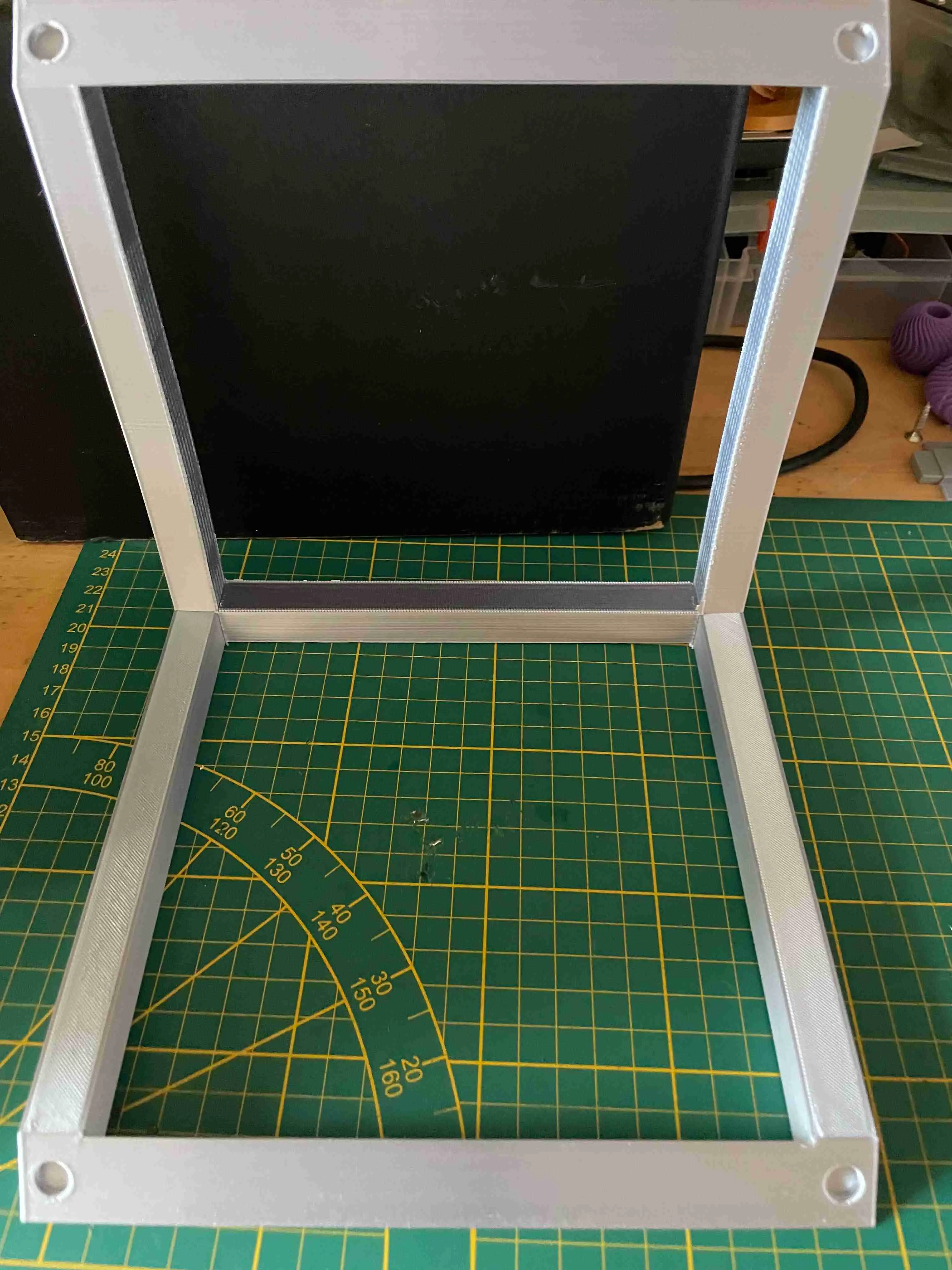 Free Digital Art STL Download - Cube wiremodel with intersectionby Bossednl