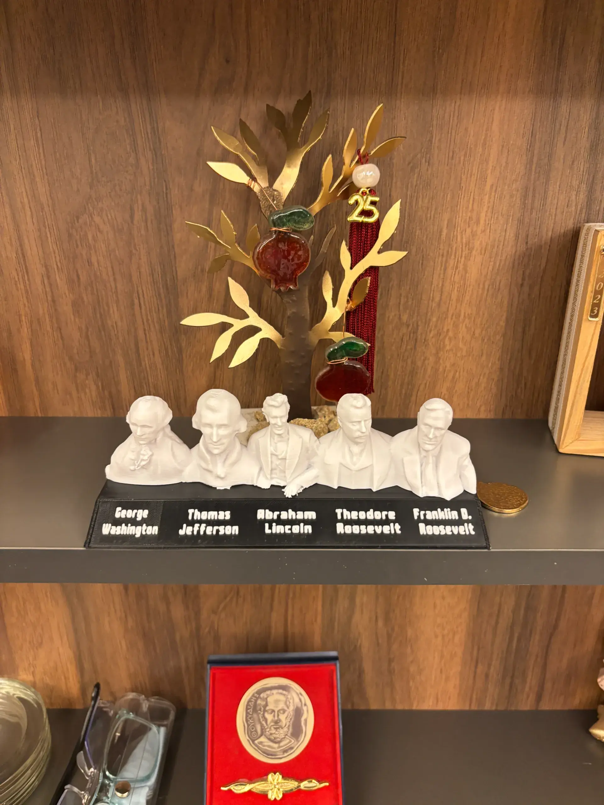 Home Decorations & Ornaments STL Download - 5 Great US Presidents ...