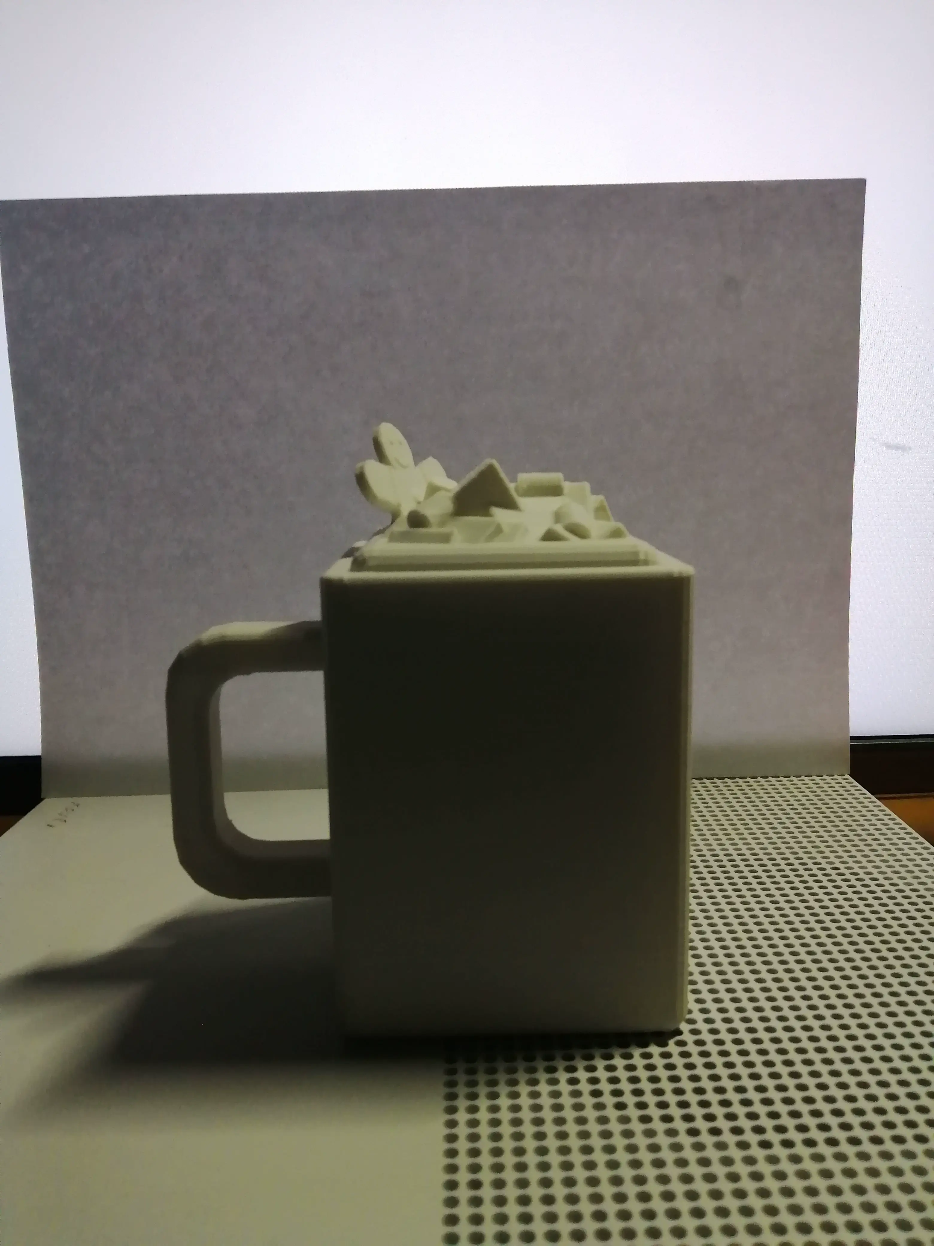 Sports & Exercise Equipment STL Download - Hot Chocolate Coin Bankby TyMux