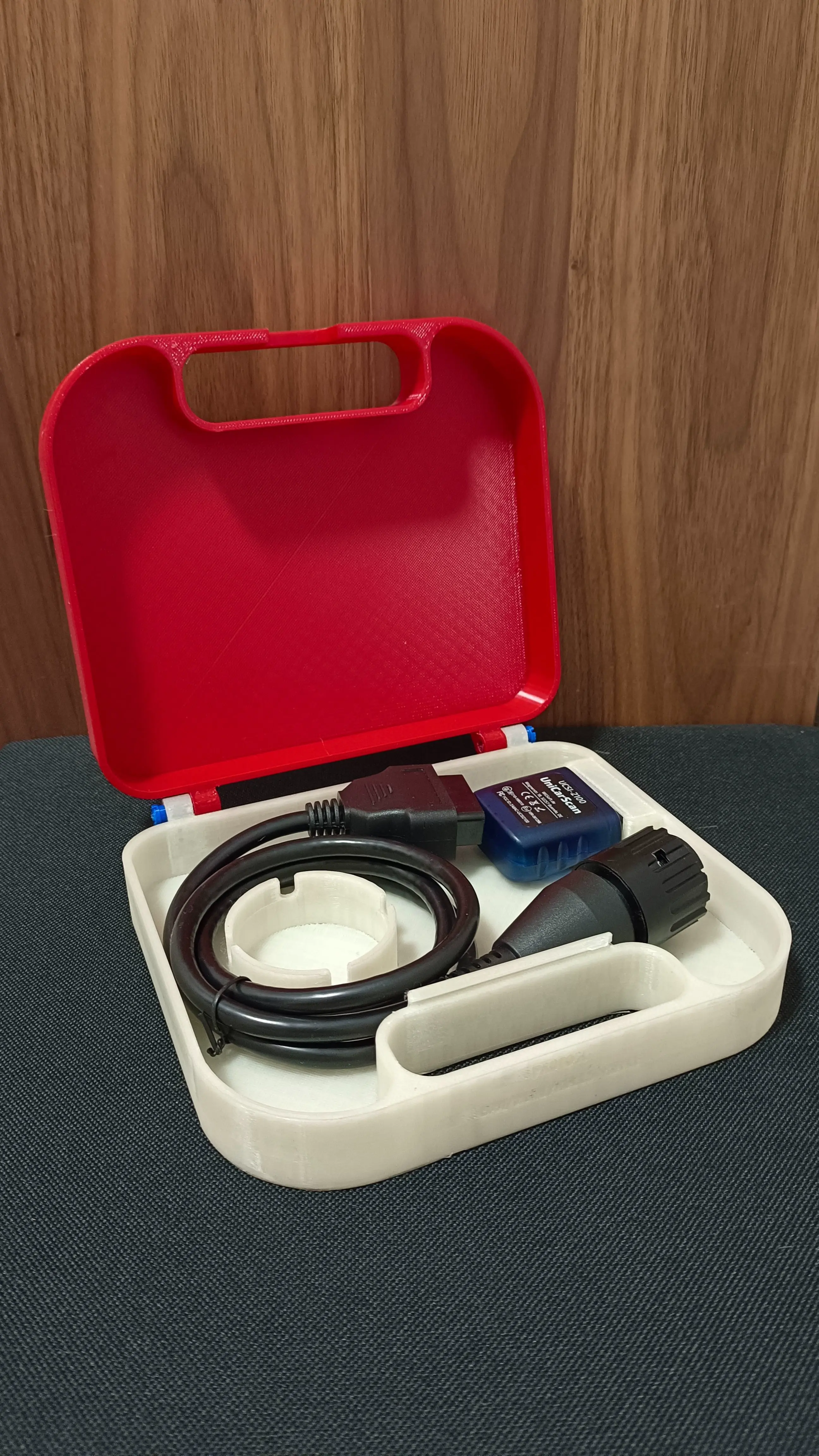 Free Tools & Spare Parts STL Download - Box for Car Diagnostic scanner ...