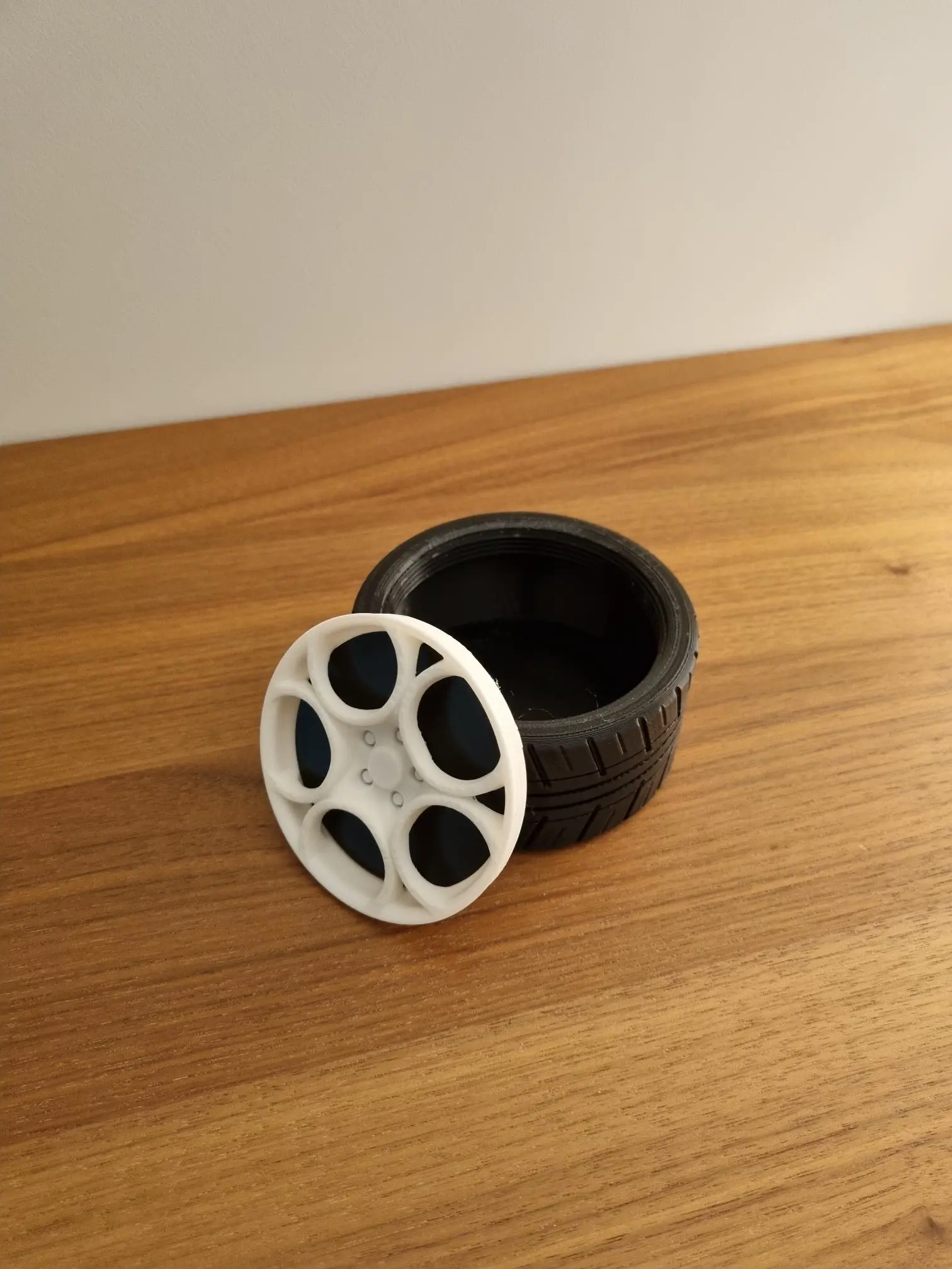 Wheel box | 3D models download | Creality Cloud