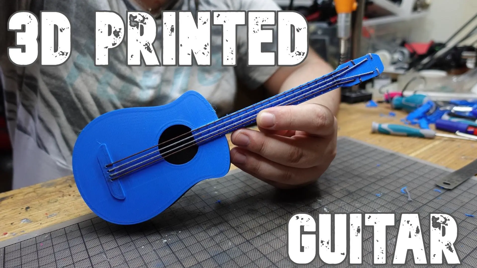 Other STL Download - Mini guitarby Emanuel Chmielowski