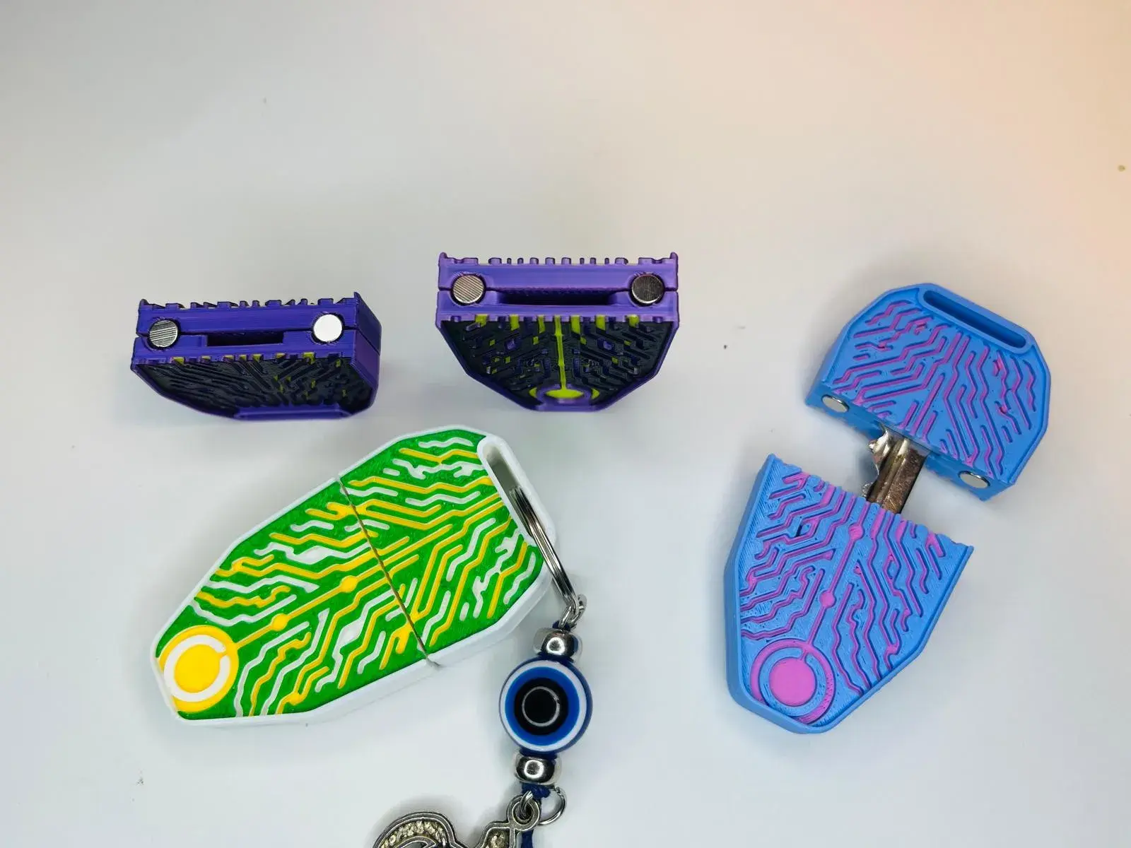 3D Printer Files | 3MF File | Cyberpunk style key cover with magnets ...