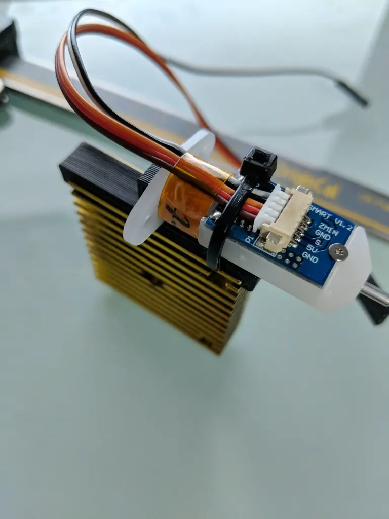 Free 3D Printer Parts STL Download - MK8 BlTouch clipby SMT_M 🦊