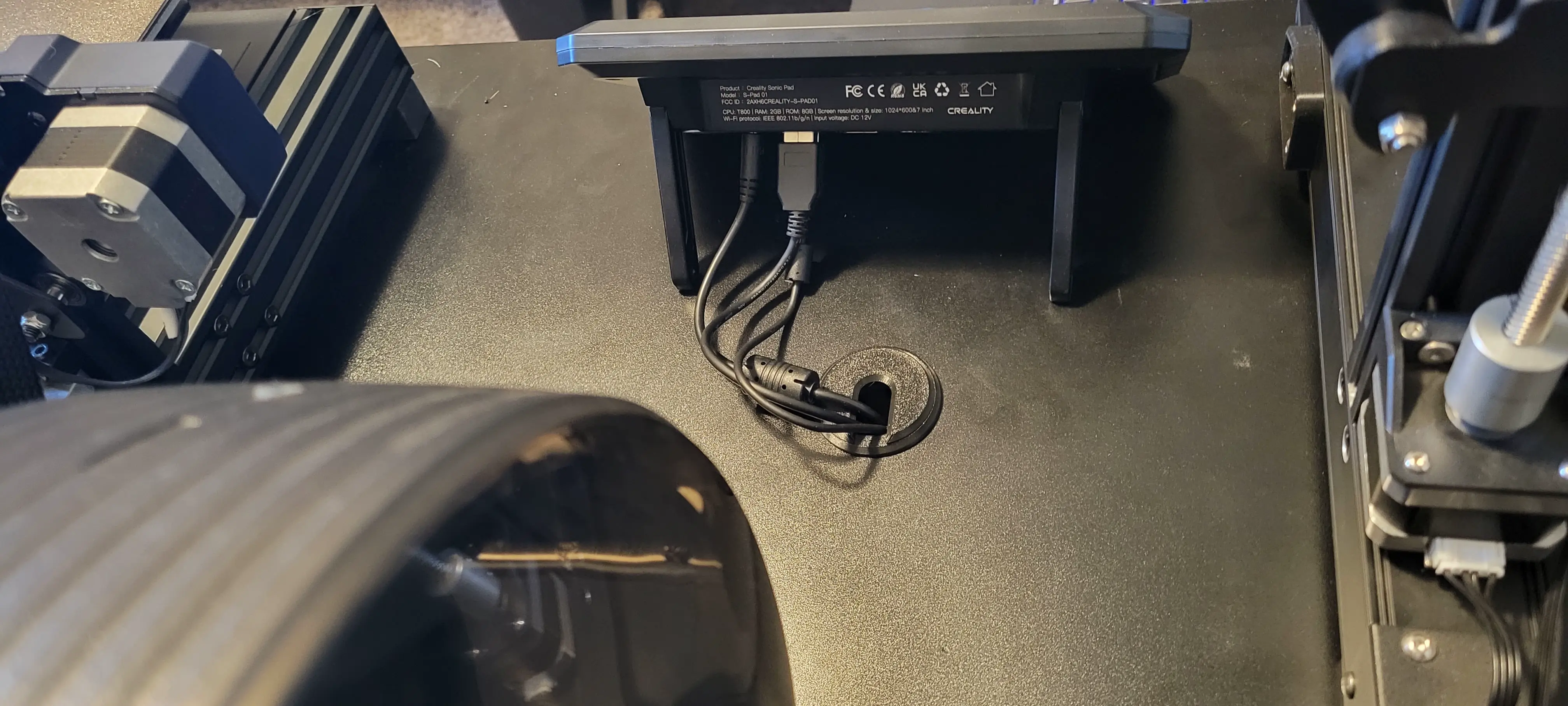 Grommet - Desk or Bench | 3D models download | Creality Cloud