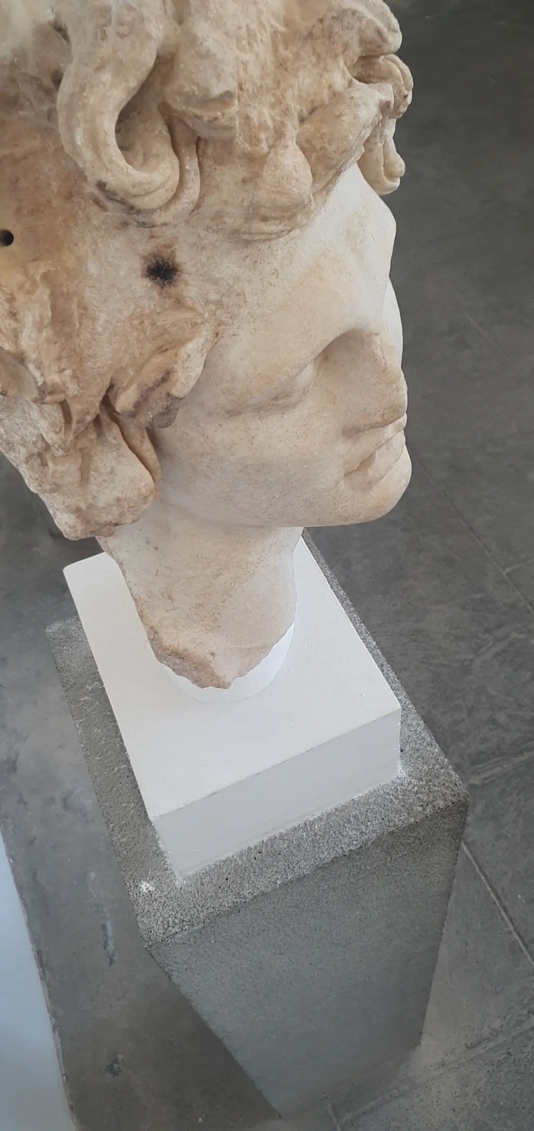 Free Digital Art STL Download - Hellios-Rhodesby Mackmind