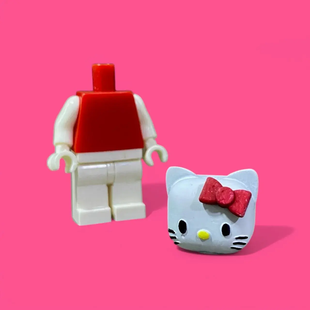 Construction Toys STL Download - Hello kitty head bricksby Ozvald-3D