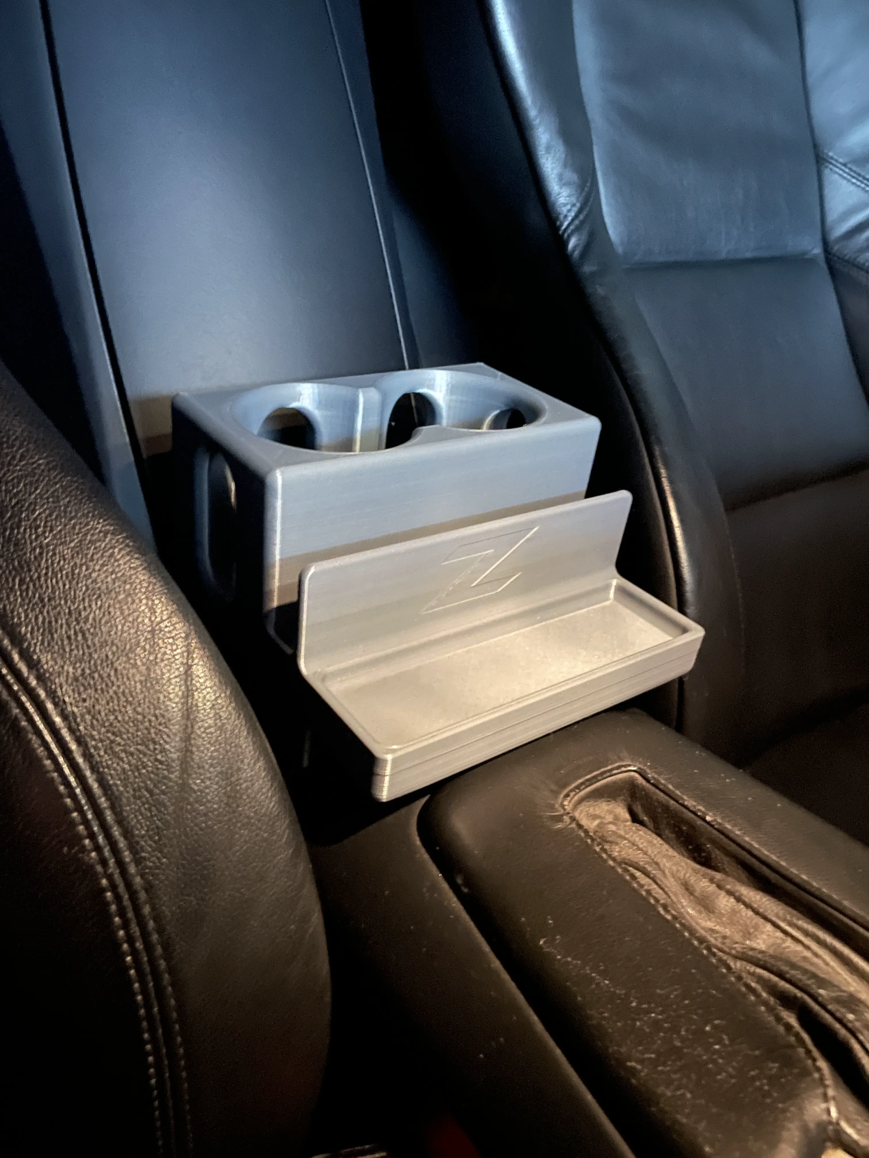 Tools & Spare Parts STL Download - BMW Z4 E85/E86 Drinks / Cup Holder ...