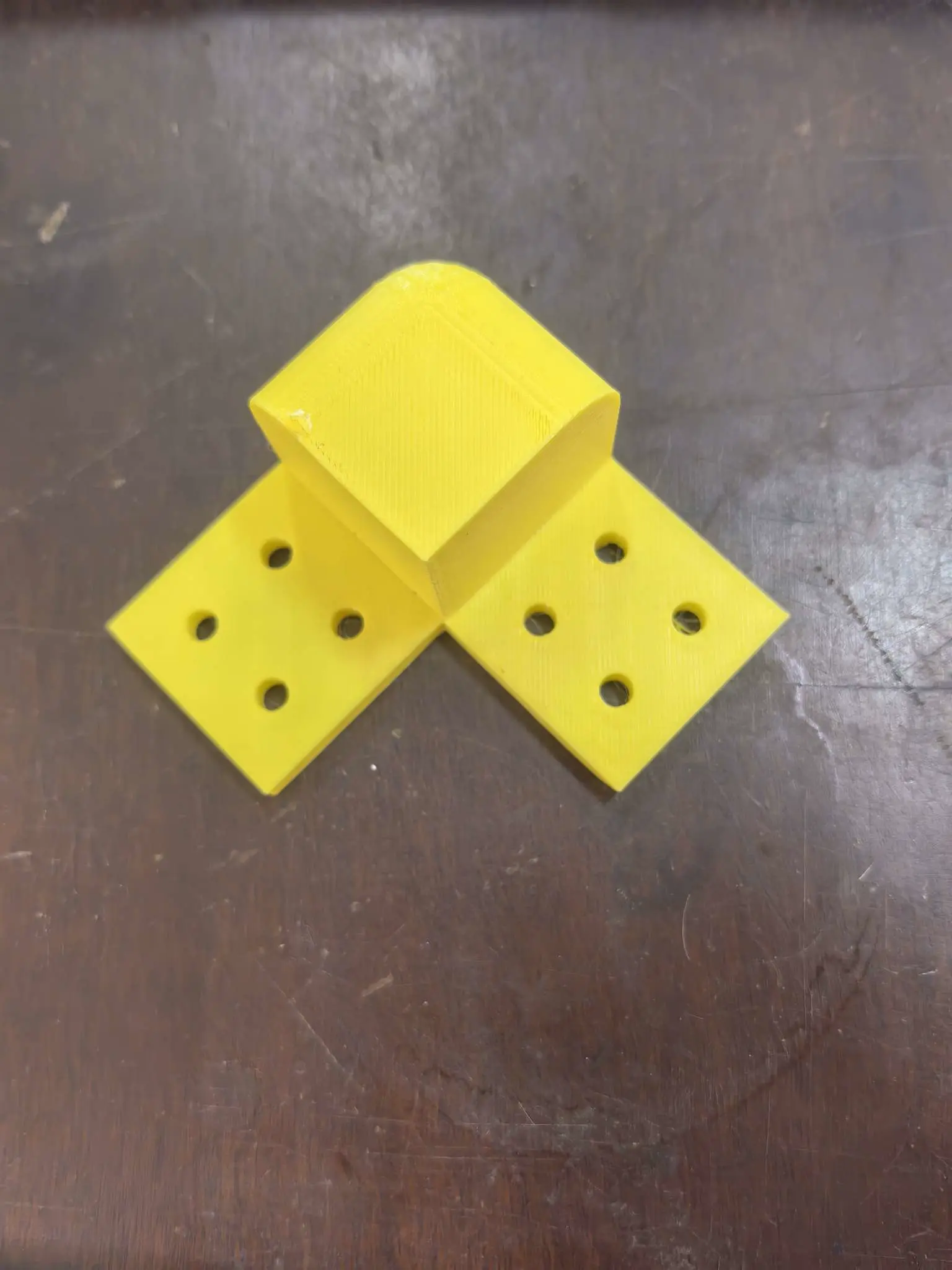 Tools & Spare Parts STL Download - Round Corner Bracketby Bianca Jansen ...