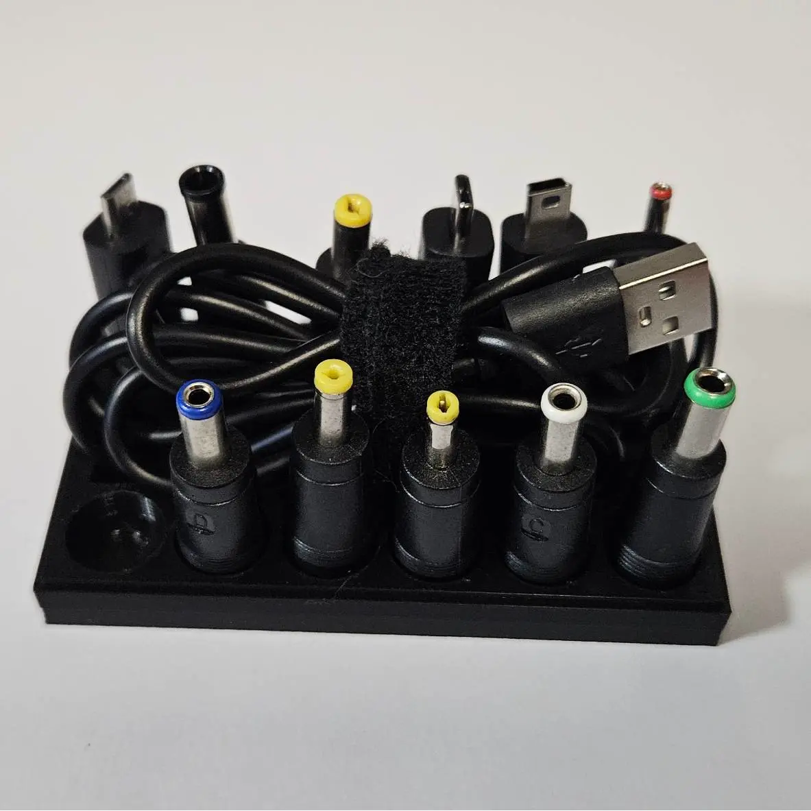 3D Printer Files | 3MF File | Generic USB Charger adapter Holder ...