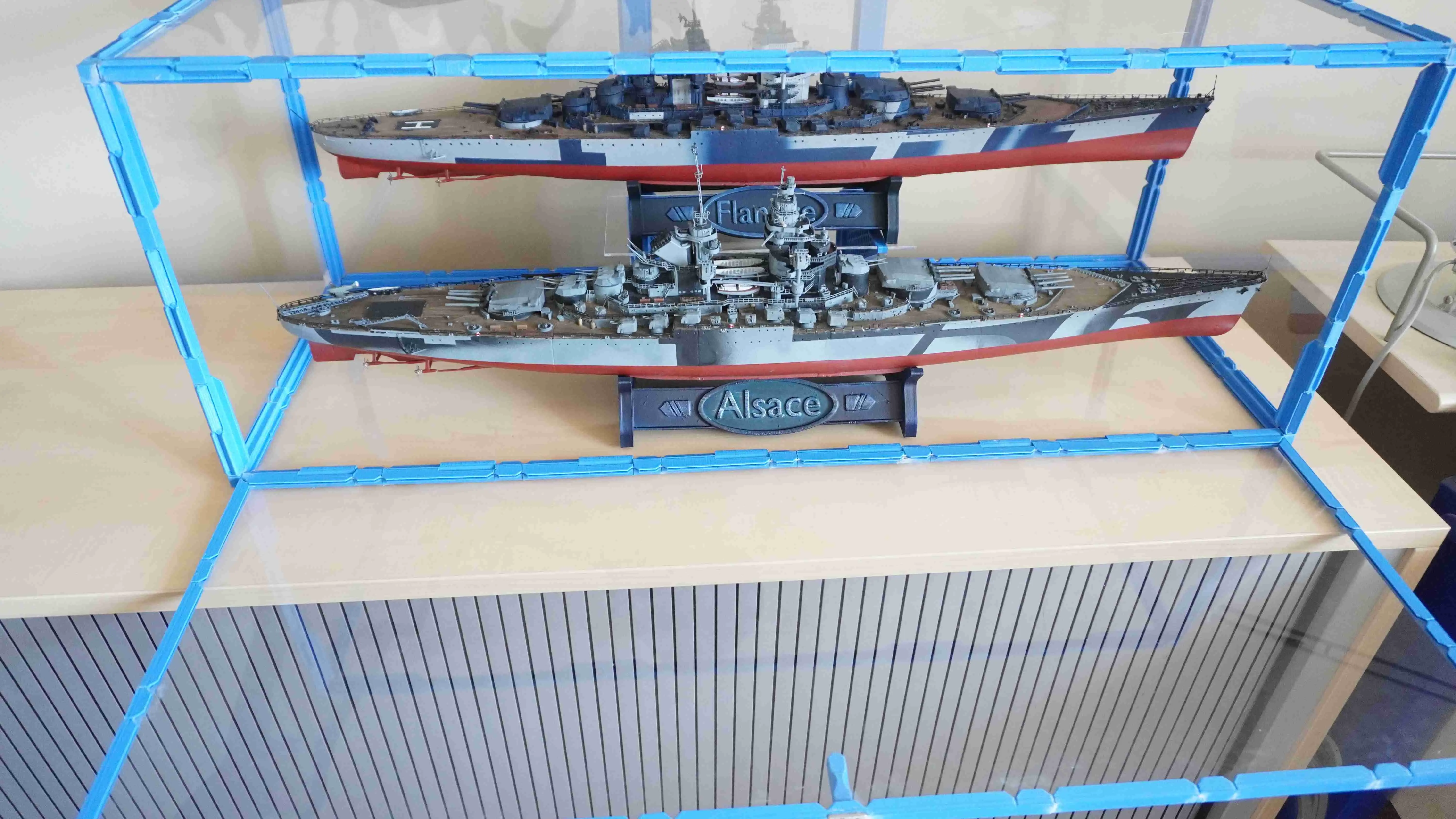 Modular stackable showcase | 3D models download | Creality Cloud