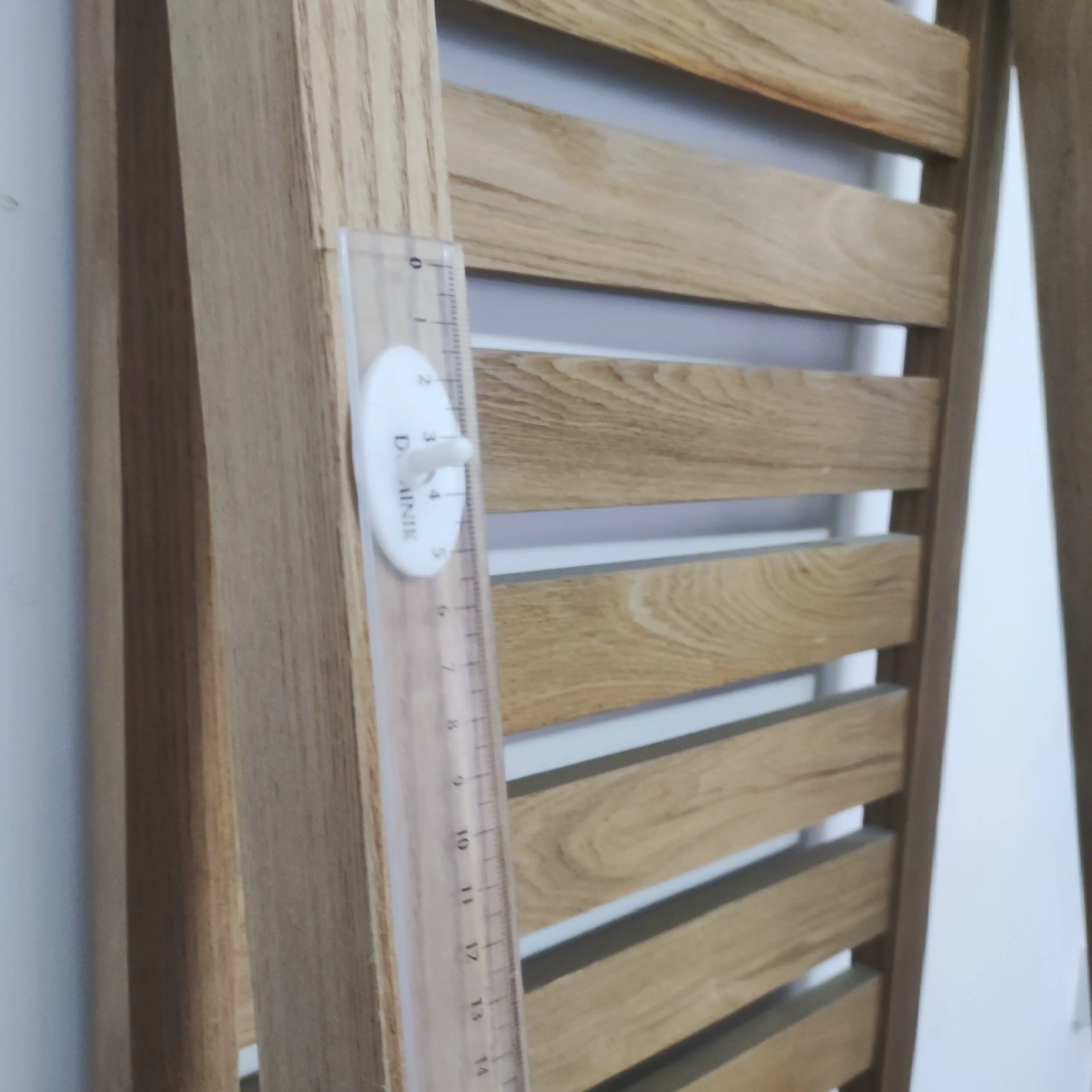 Free Tools & Spare Parts STL Download - wall ruler holderby maximilien Z