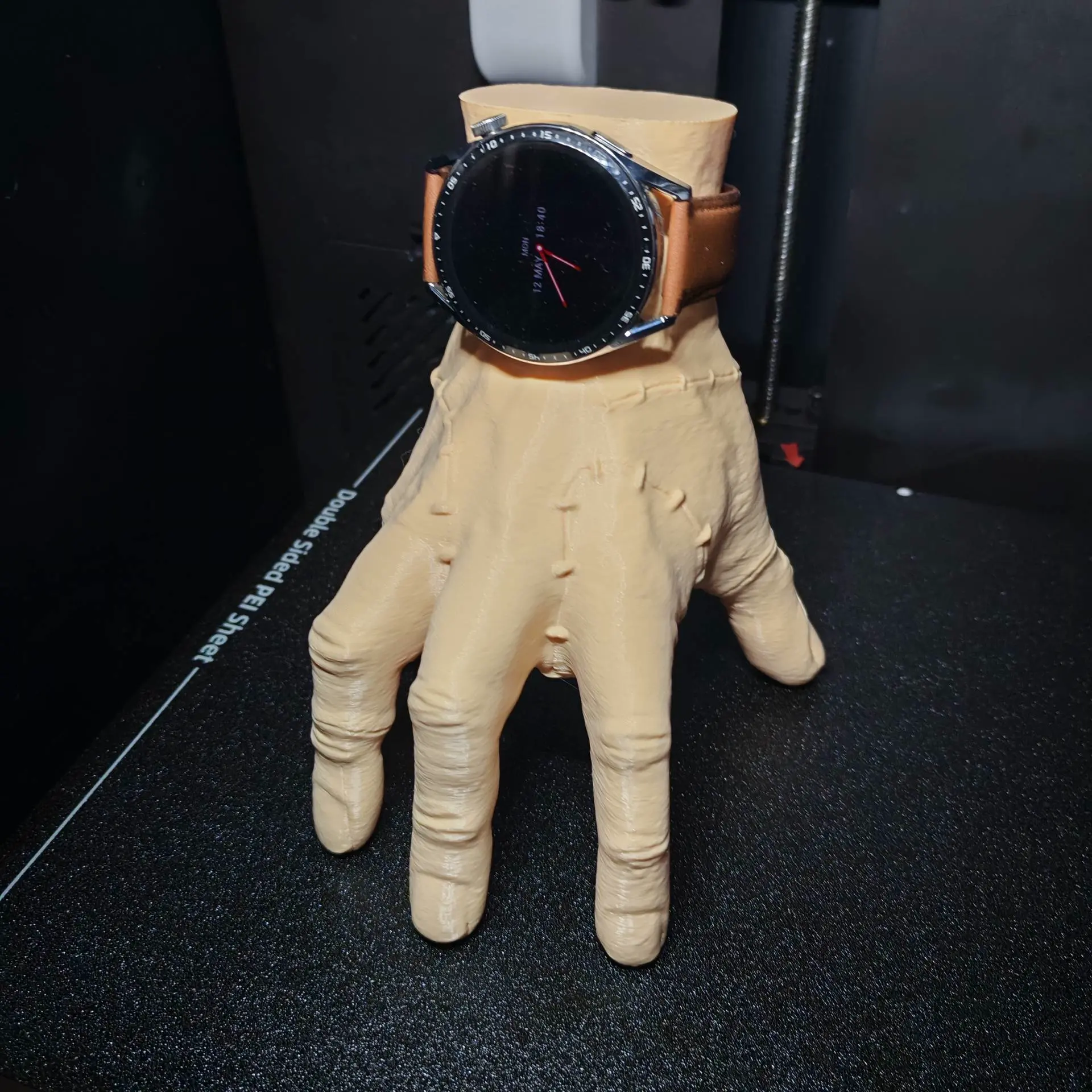 Other STL Download - Zombie Arm Stand for Huawei Smart Watchesby ...