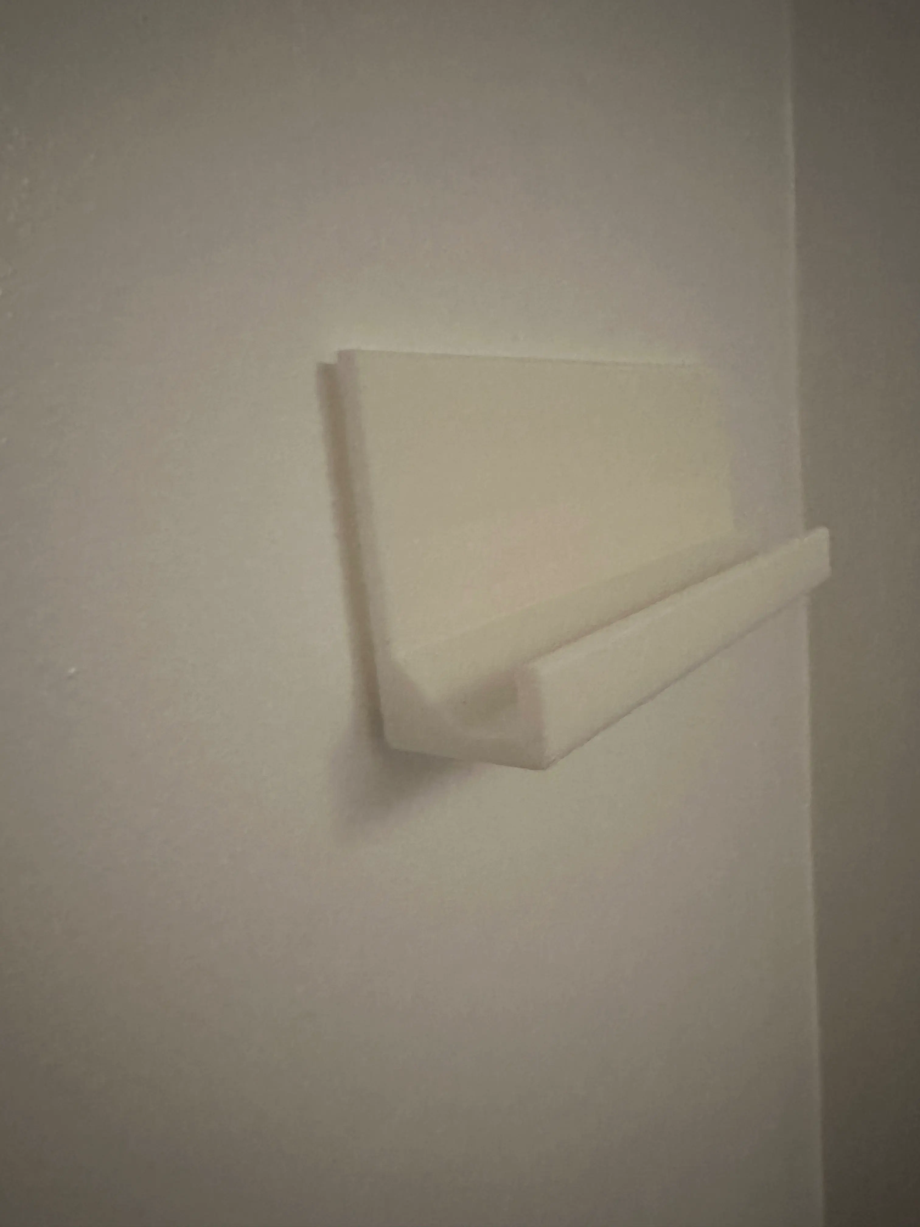 Home Decorations & Ornaments STL Download - Record Shelf (Command strip ...