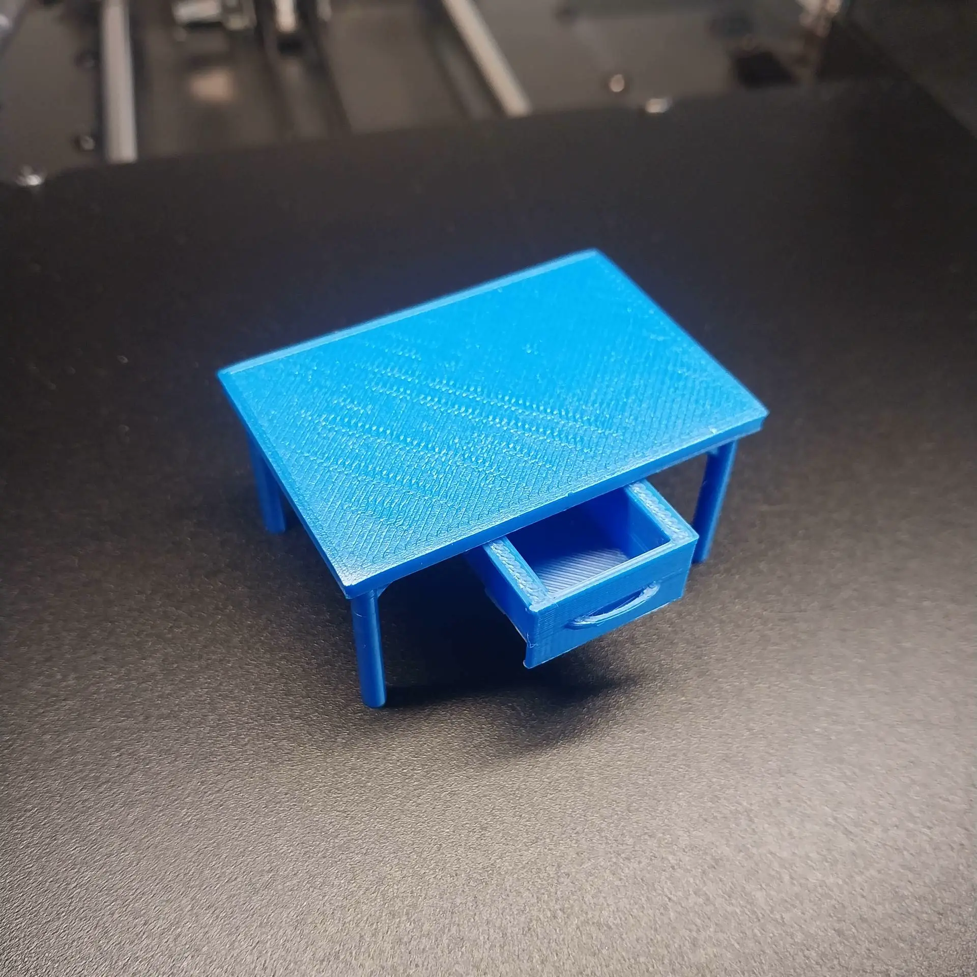 3D Printer Files | 3MF File | mini table with draw | Creality Cloud