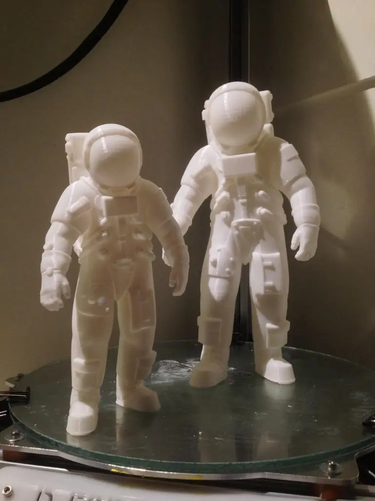 Free Characters & Creatures STL Download - Apollo Astronaut improvement ...