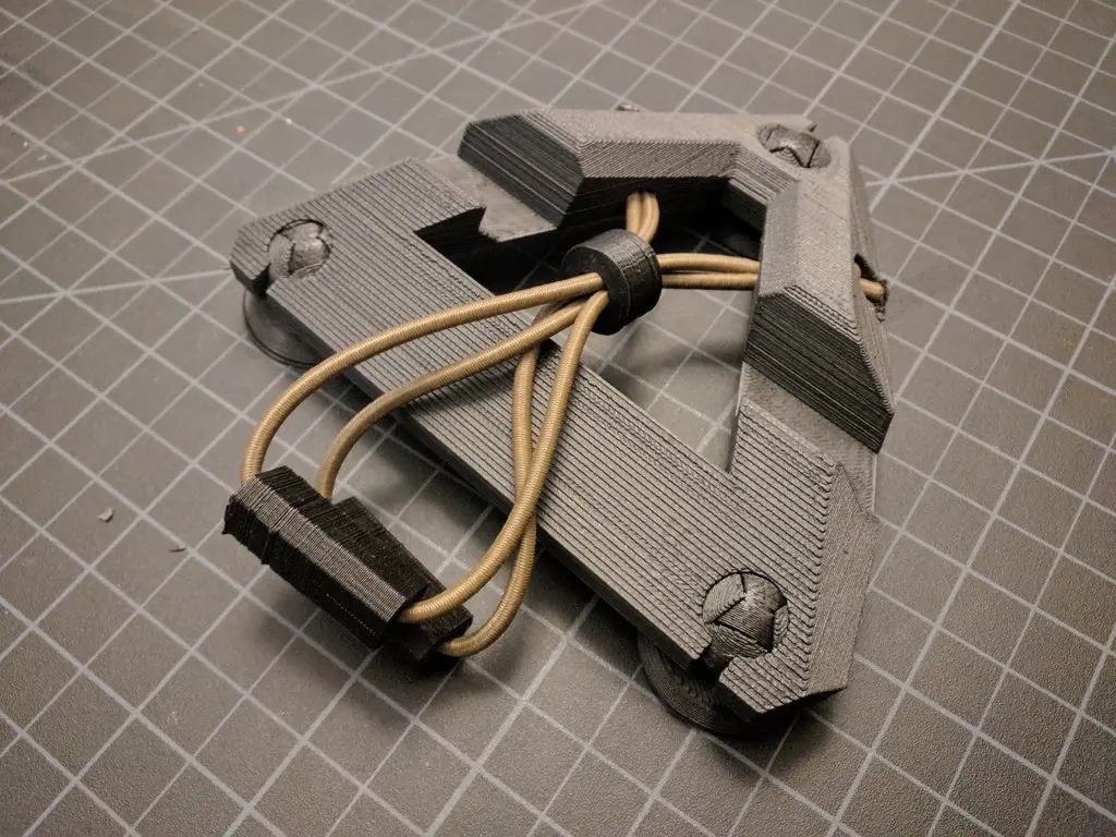 Free Home Appliance Accessories STL Download - Triangle Cell Phone ...