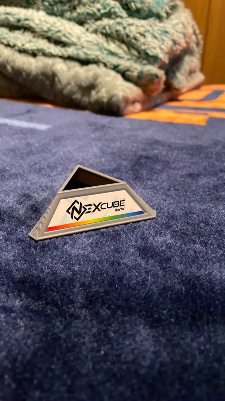 Free Board Games & Card Games STL Download - Rubiks cue stand by Ethyn