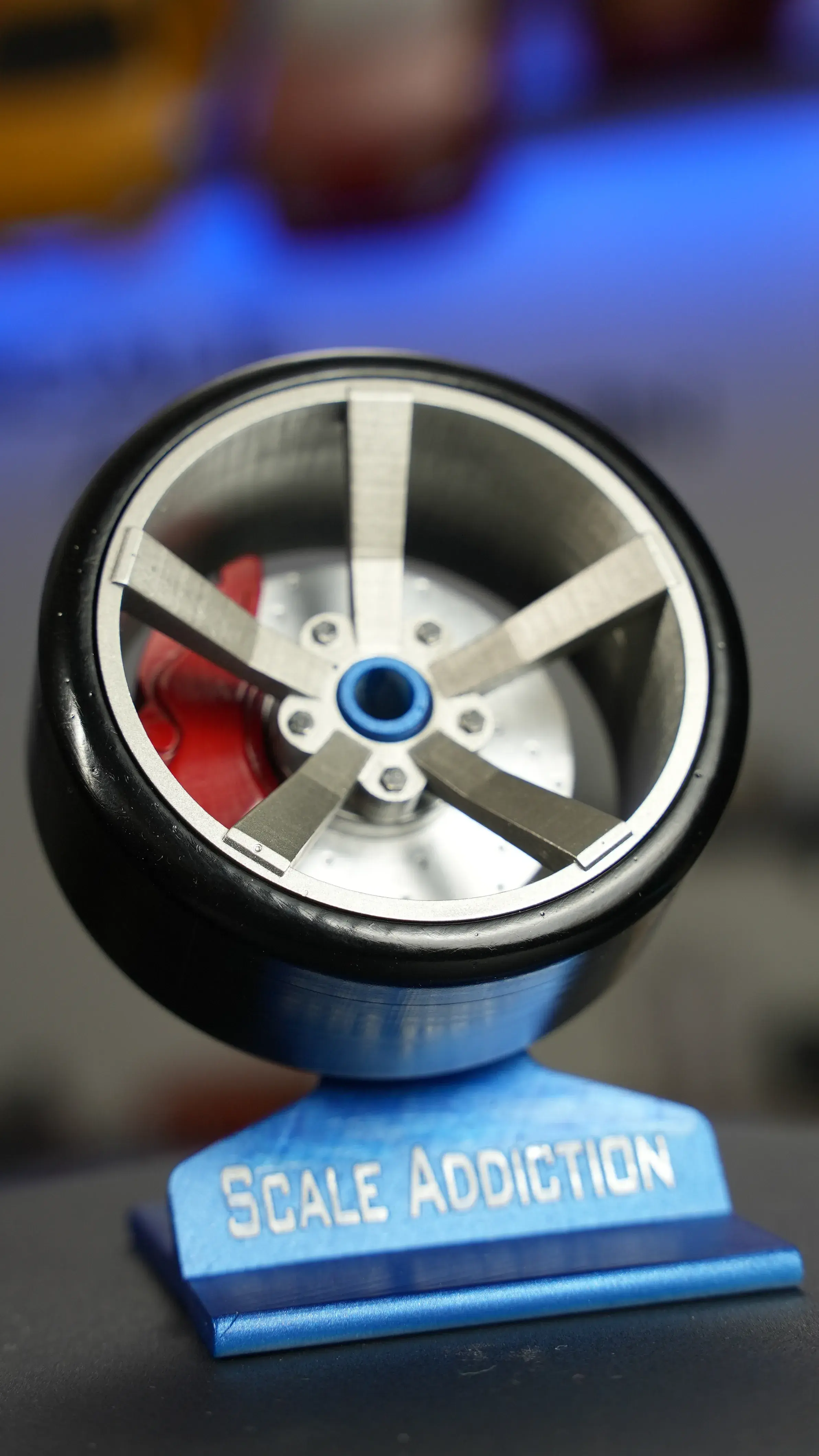 Other STL Download - Display stand wheel ( no glue / hardware )by Scale ...