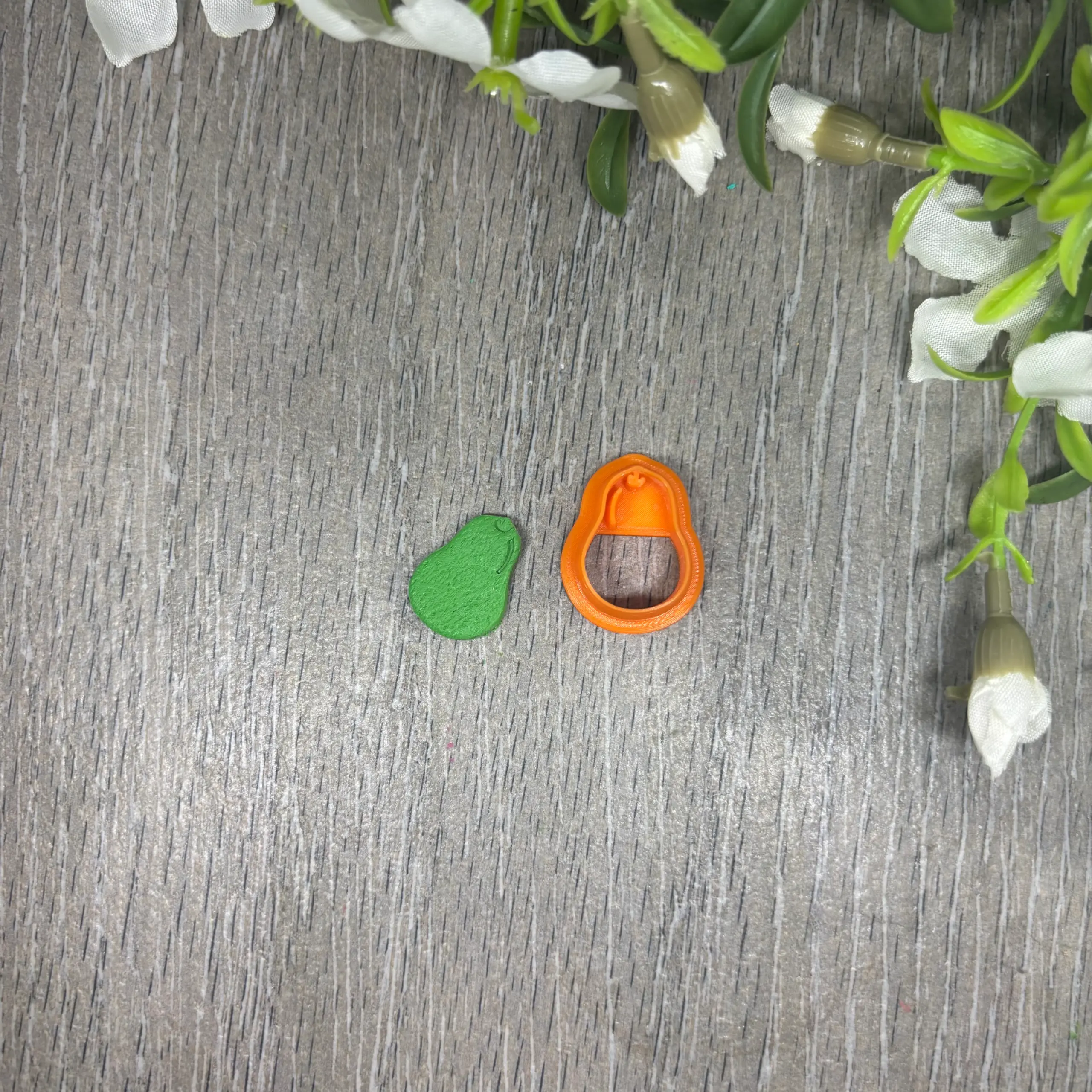 Tools & Spare Parts STL Download - Pear Clay Cutterby Picasso 3D