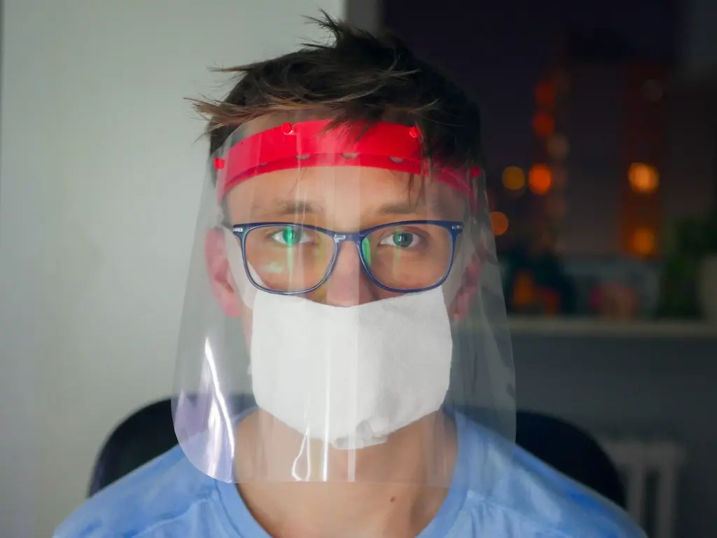 Free Other STL Download - Simple Face Shield With Laminating Foilby SMT_M 🦊