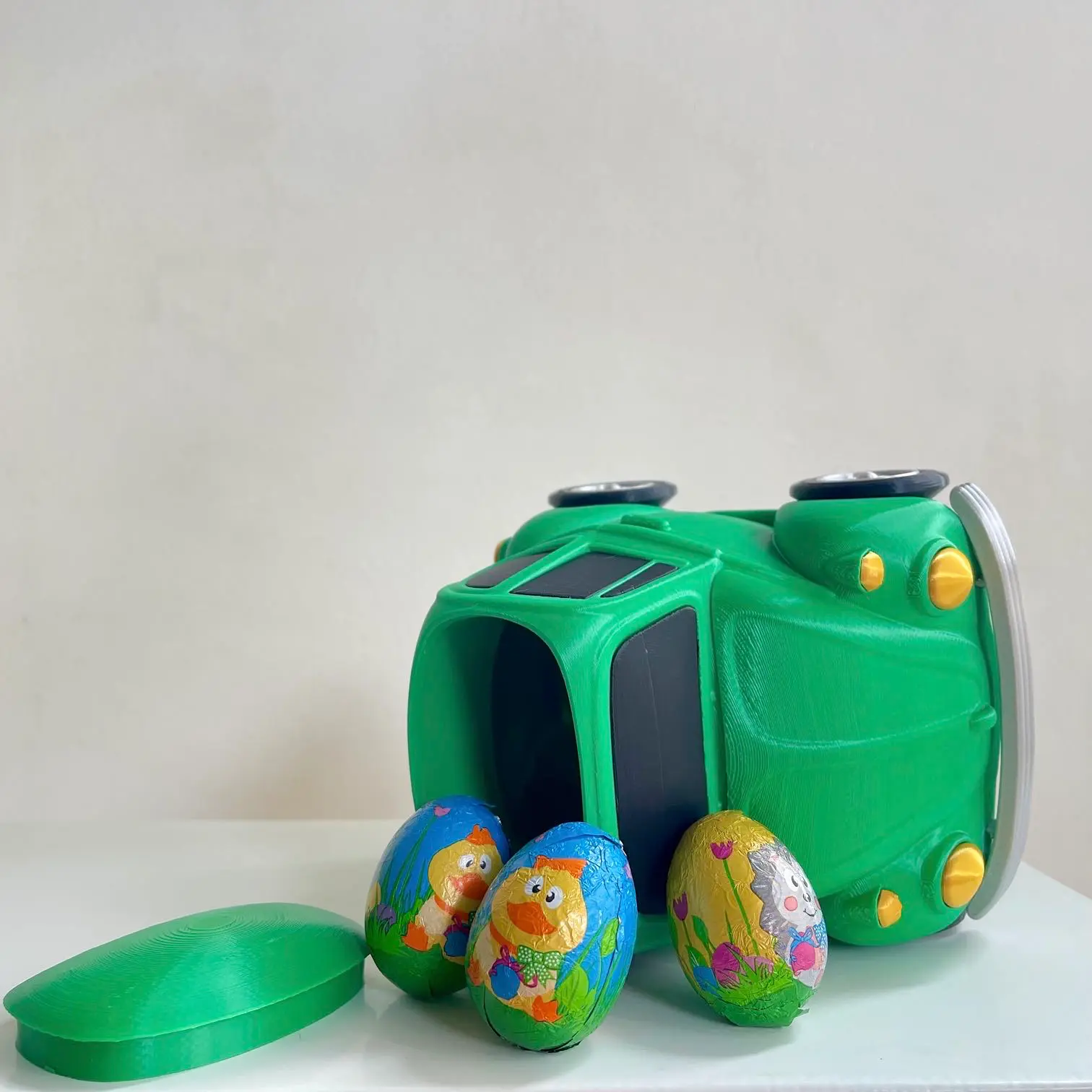 Home Decorations & Ornaments STL Download - BUG WG TOON PLANTER/BOXby ...