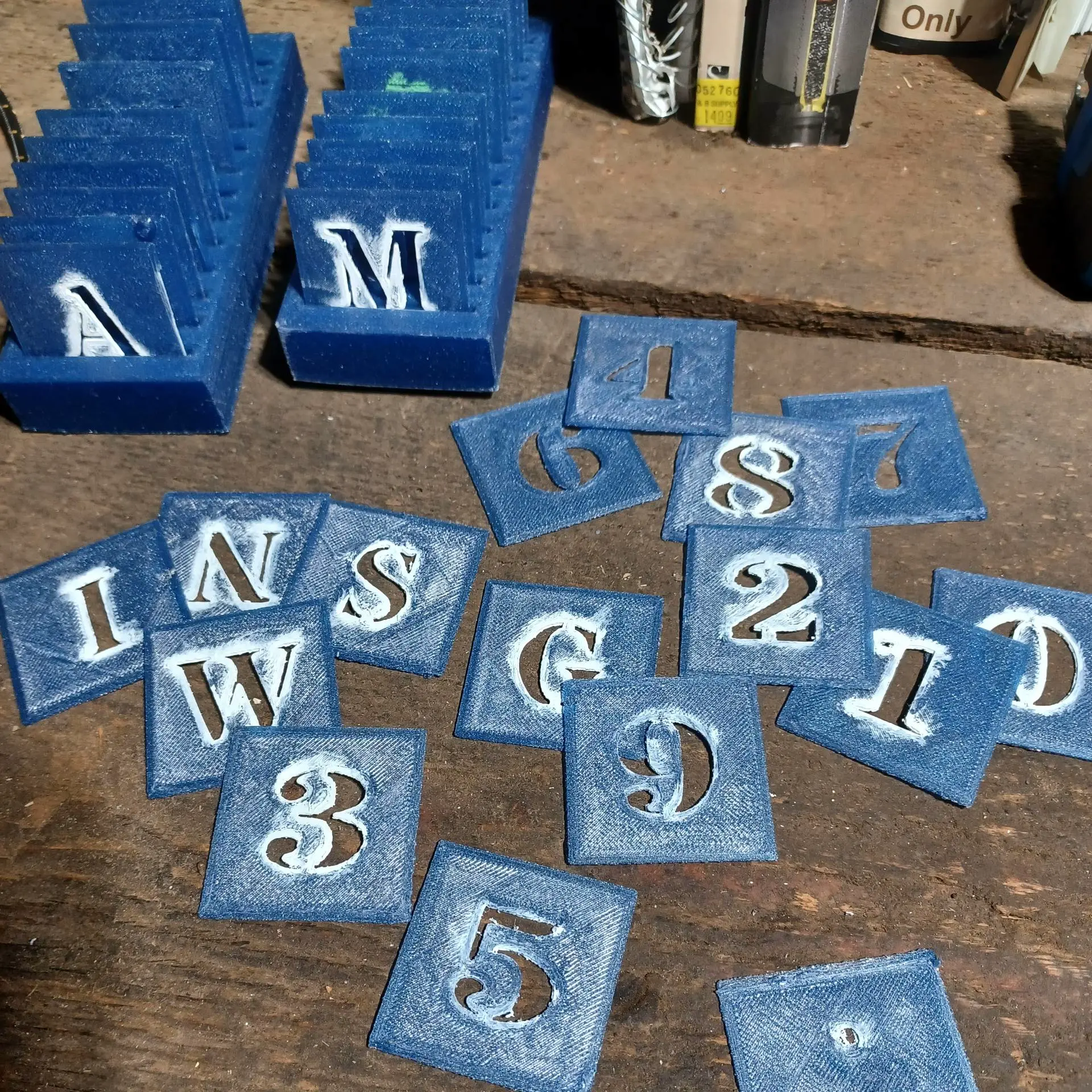 Бесплатная Other STL Download - Alphabet stencil - JayPeg