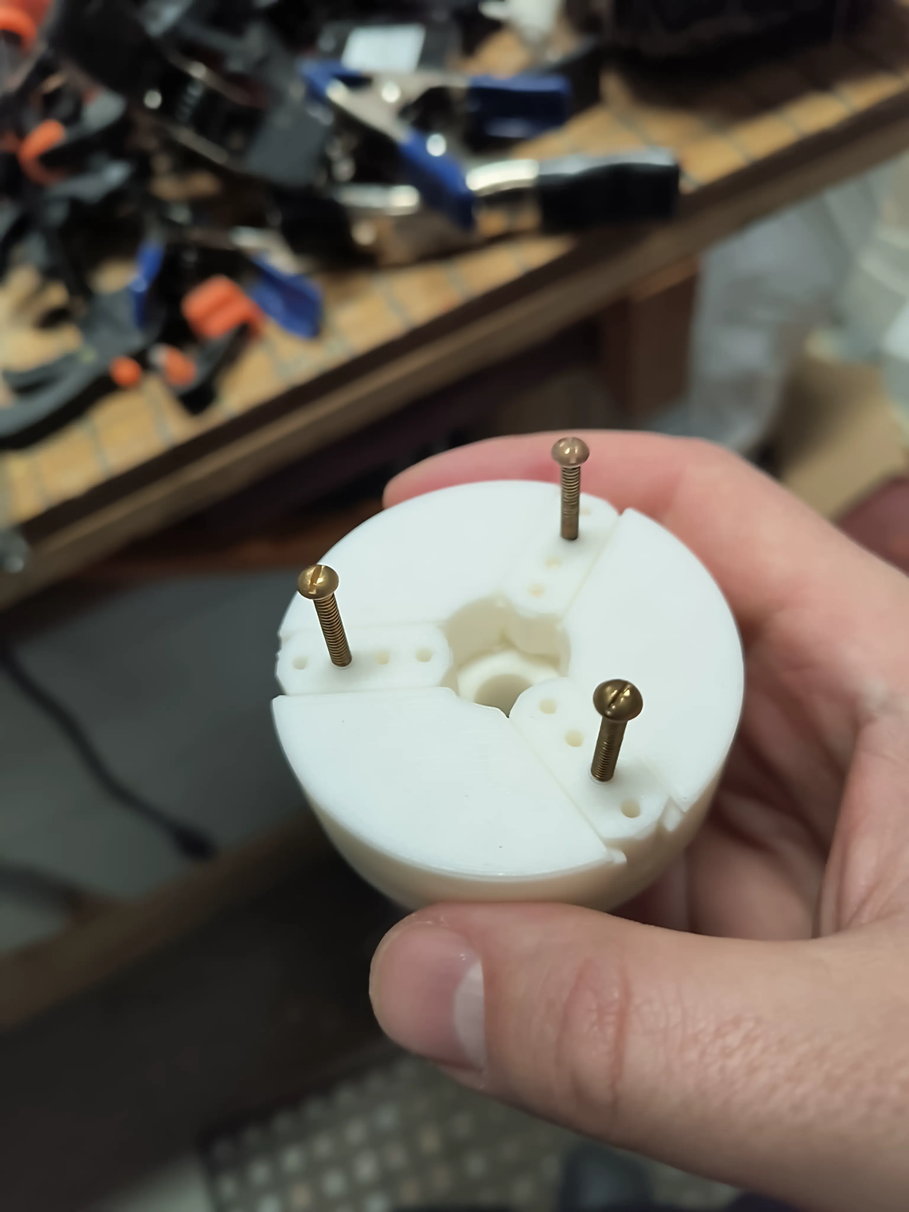 Free Tools & Spare Parts STL Download - tap and die alignment 3 jaw ...