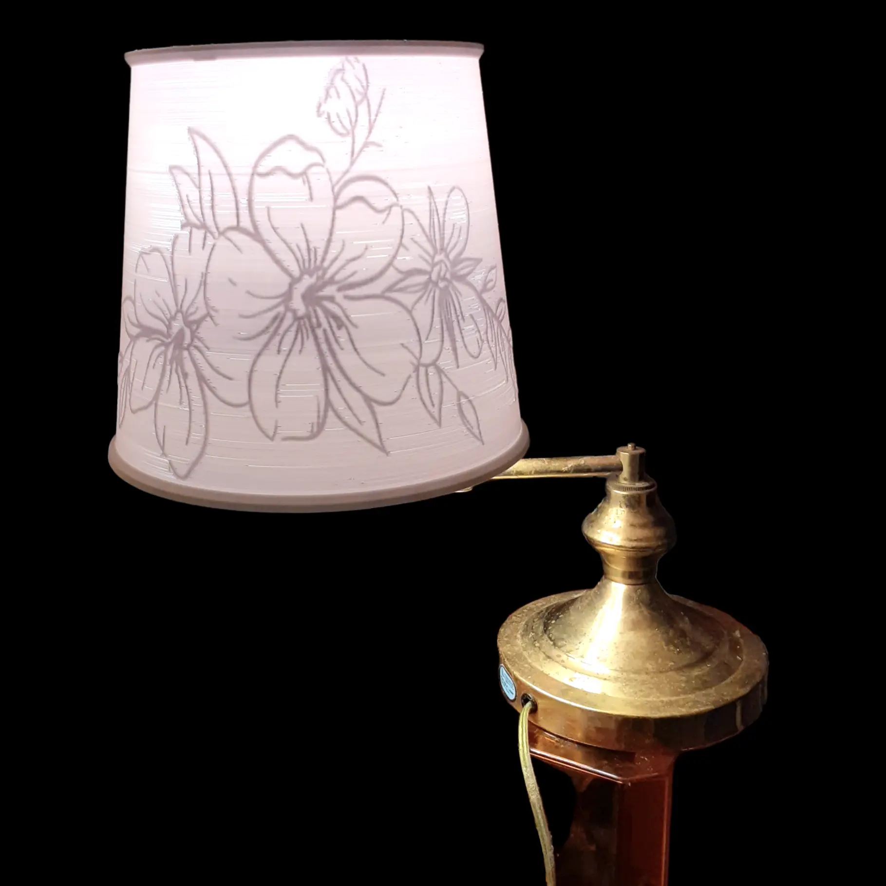 Lamp Shade with a flower Print | 3D models download | Creality Cloud