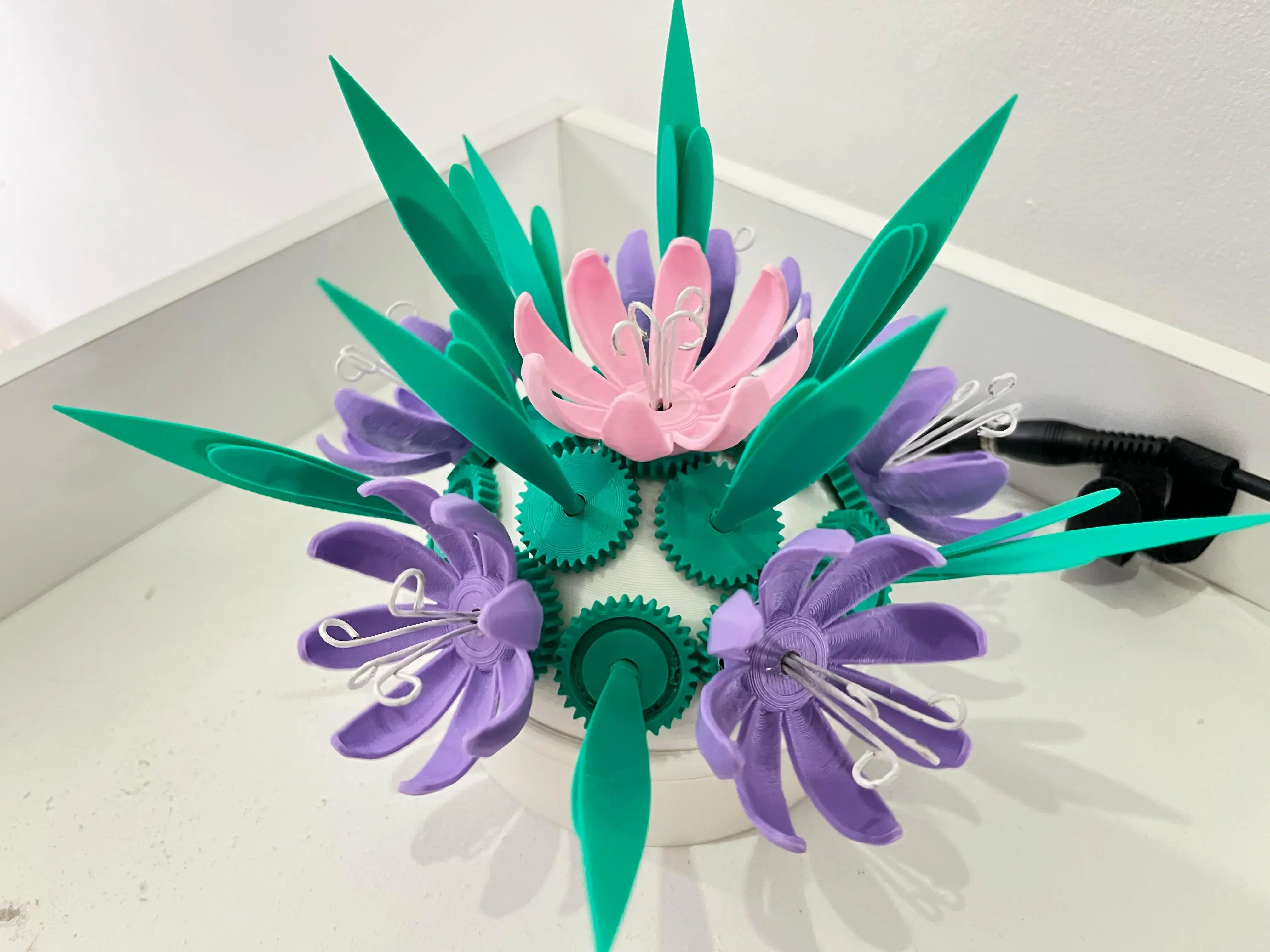 Home Decorations & Ornaments STL Download - Mechanical flower bouquetby Valar Forge